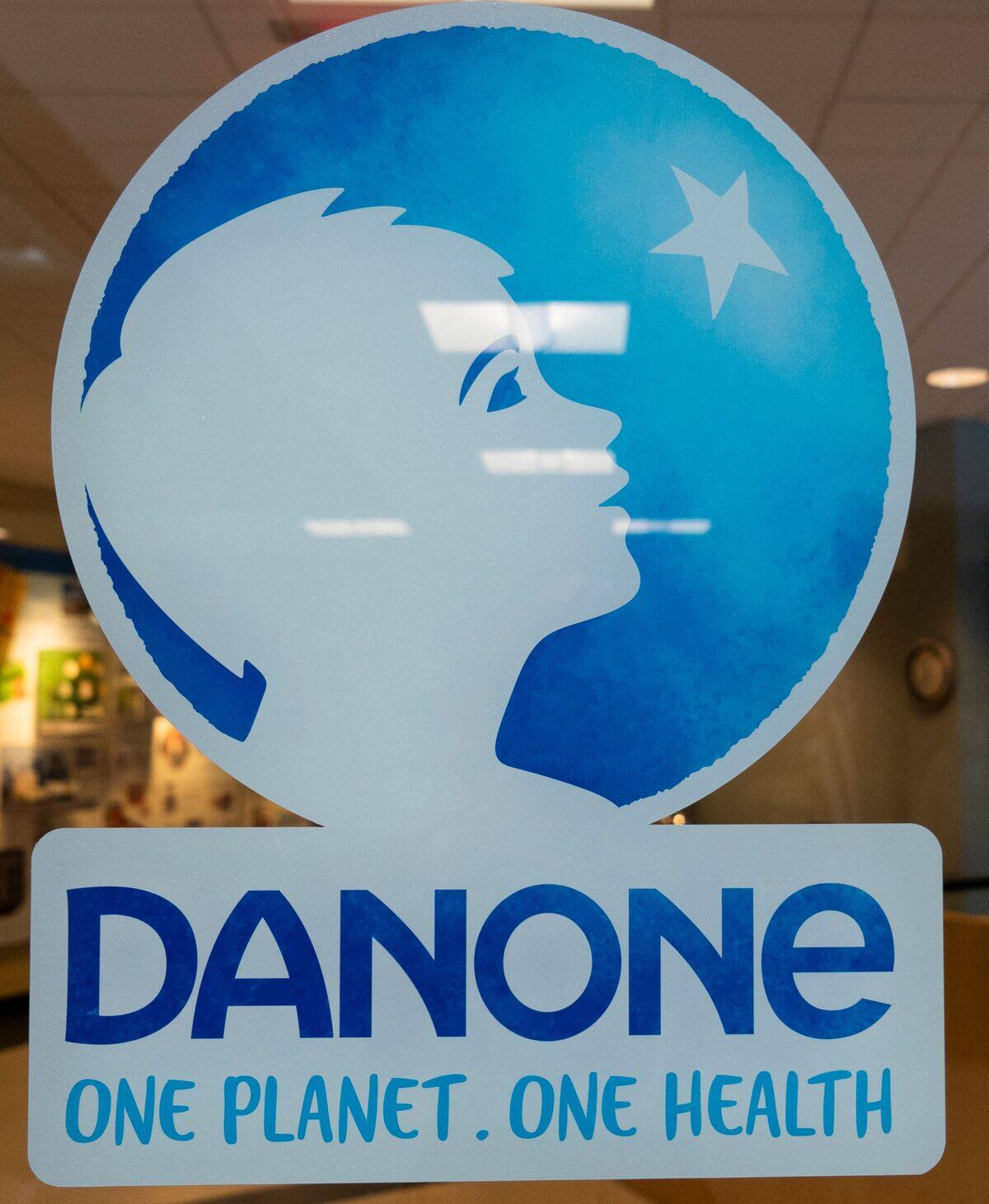 Danone assigné en justice par des ONG pour pollution au plastique | JDQ