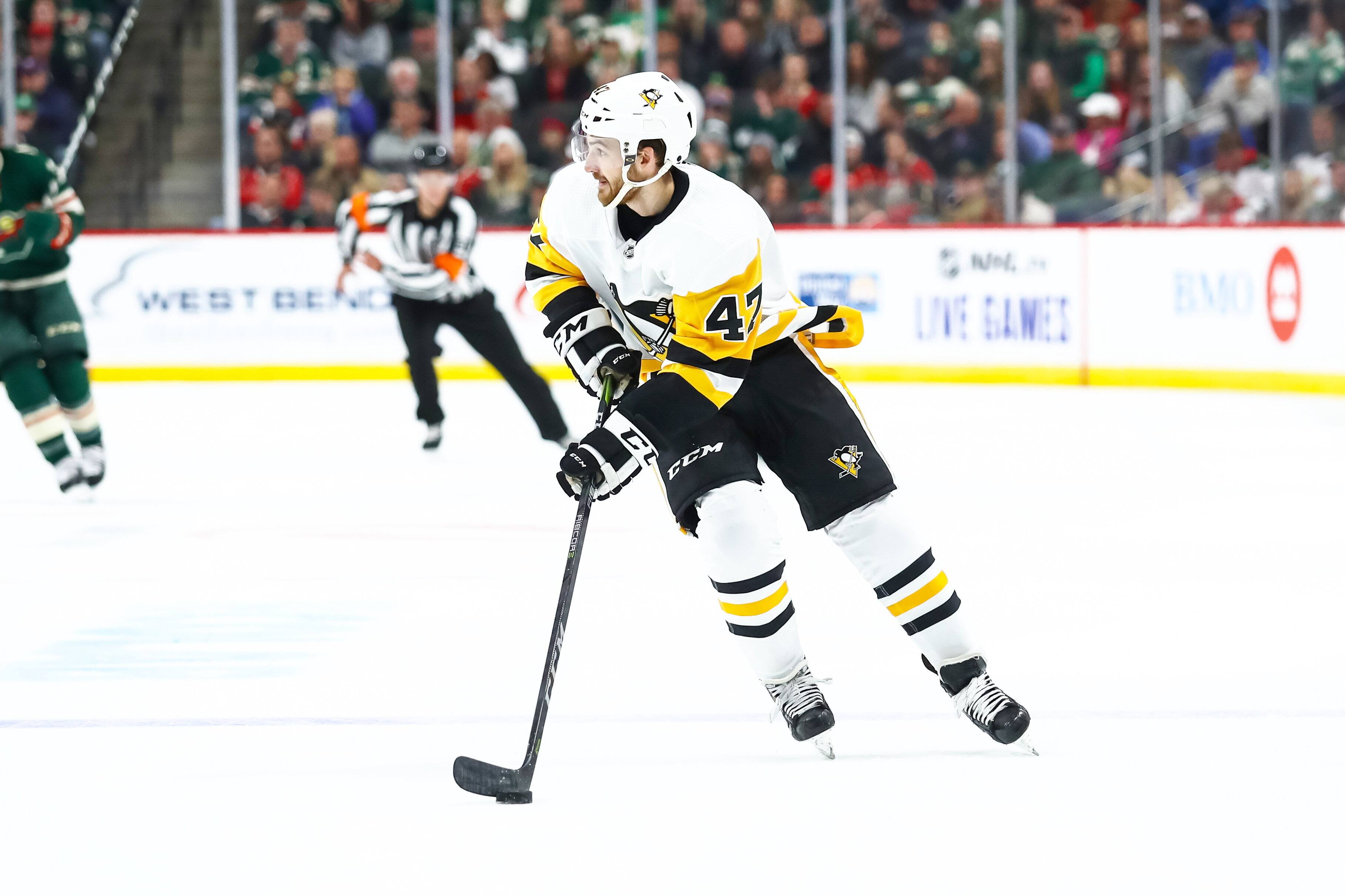 Suspension de l’enquête entourant la mort d’Adam Johnson - TVA Sports