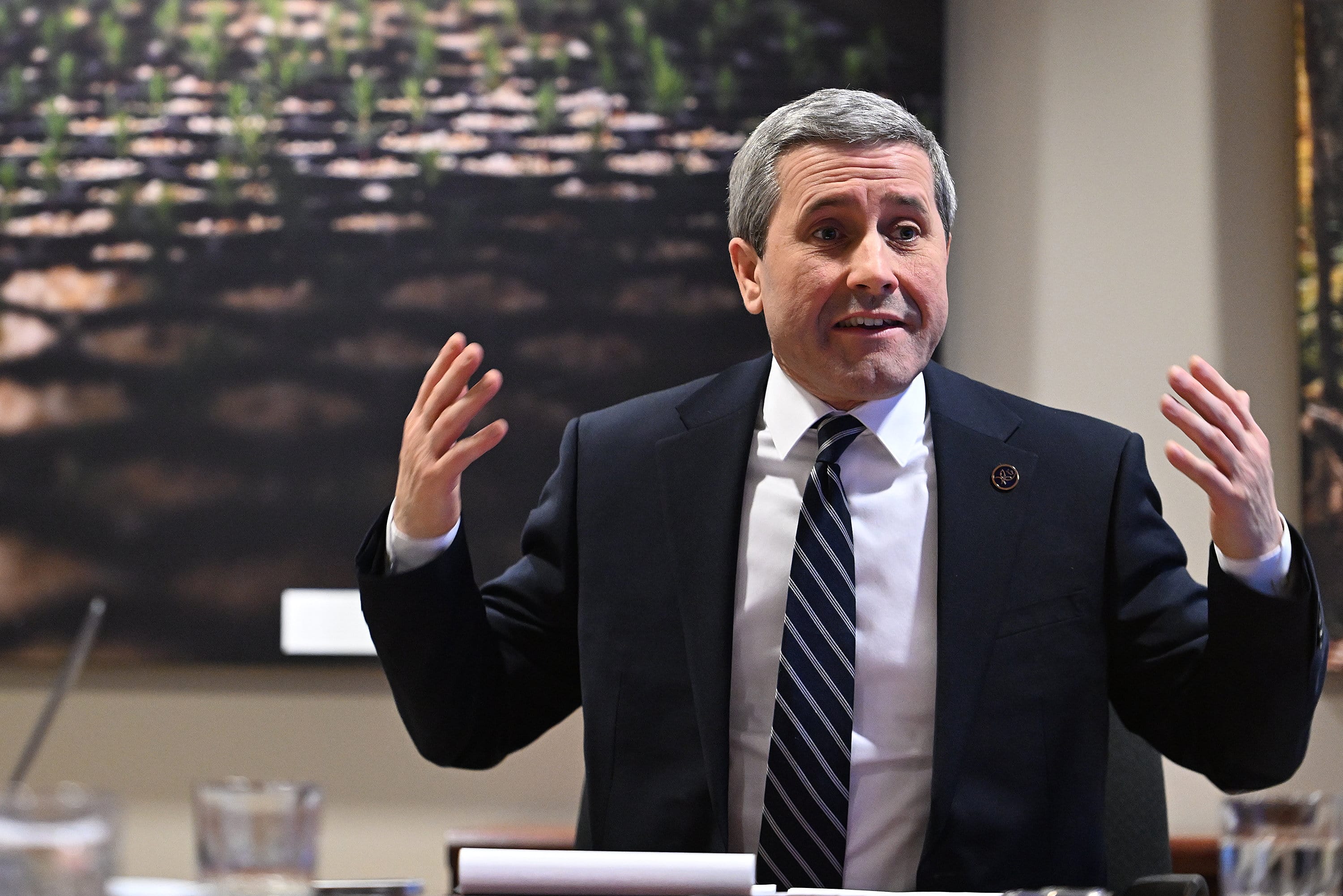 Le ministre Jean-François Simard veut un «effet tremplin» pour relancer ...