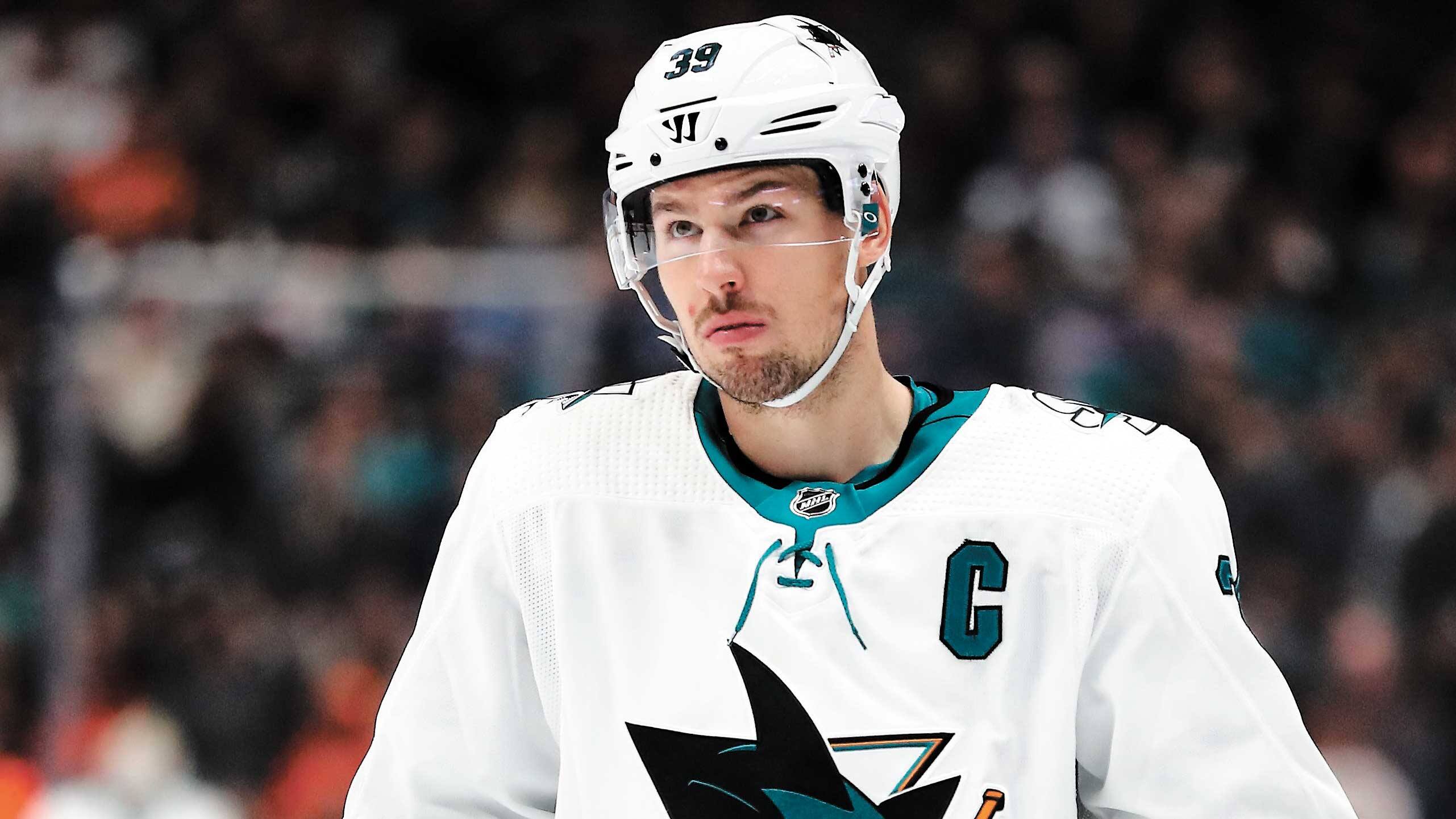 Logan Couture frappé pour avoir mentionné Donald Trump | JDQ