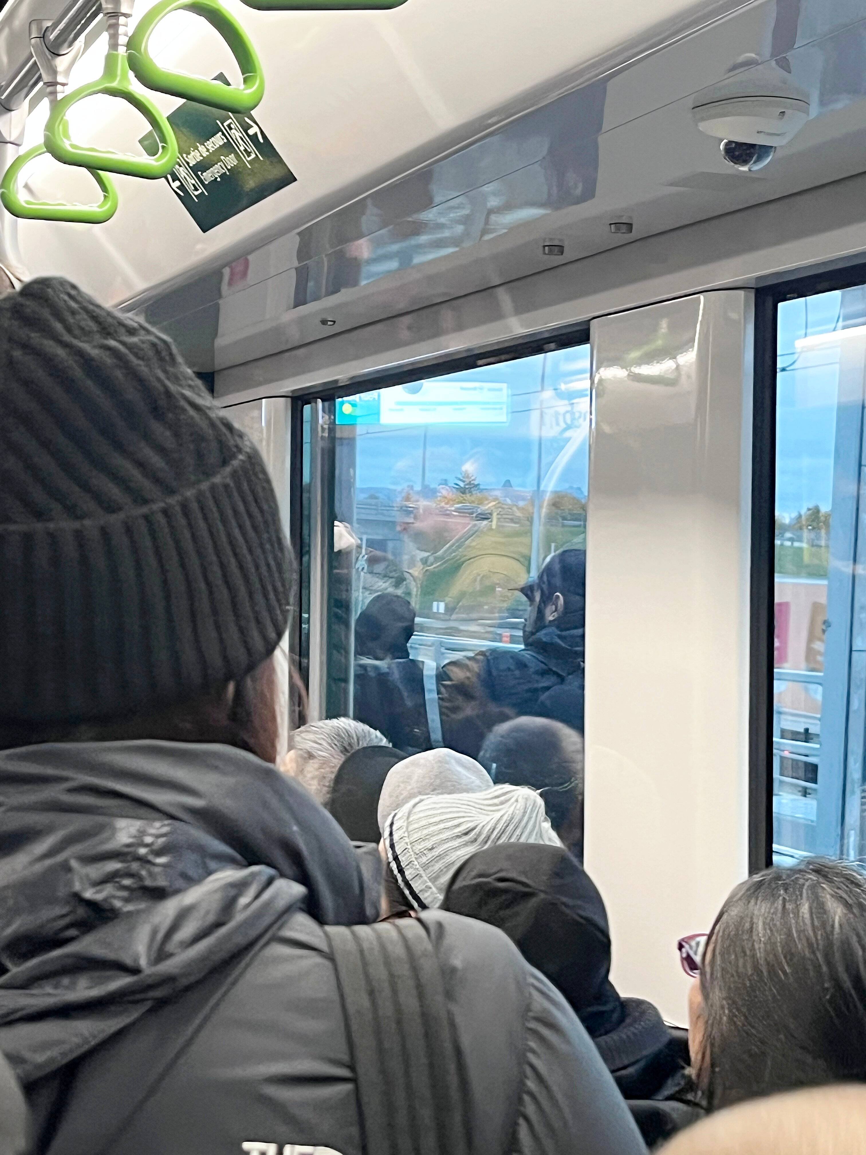 Pannes dans le REM: des usagers demandent un plan B pour l’hiver | JDM