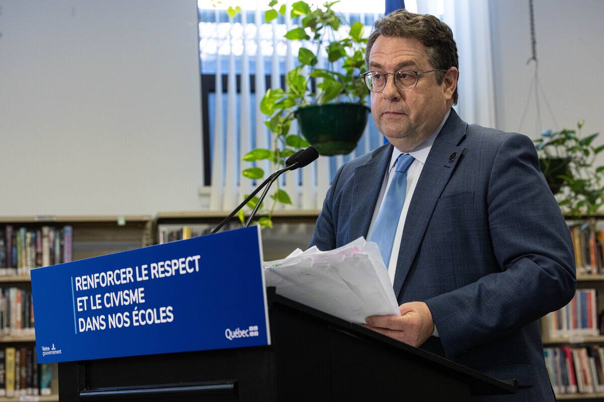 Cellulaire interdit et vouvoiement: une «petite révolution» en branle ...