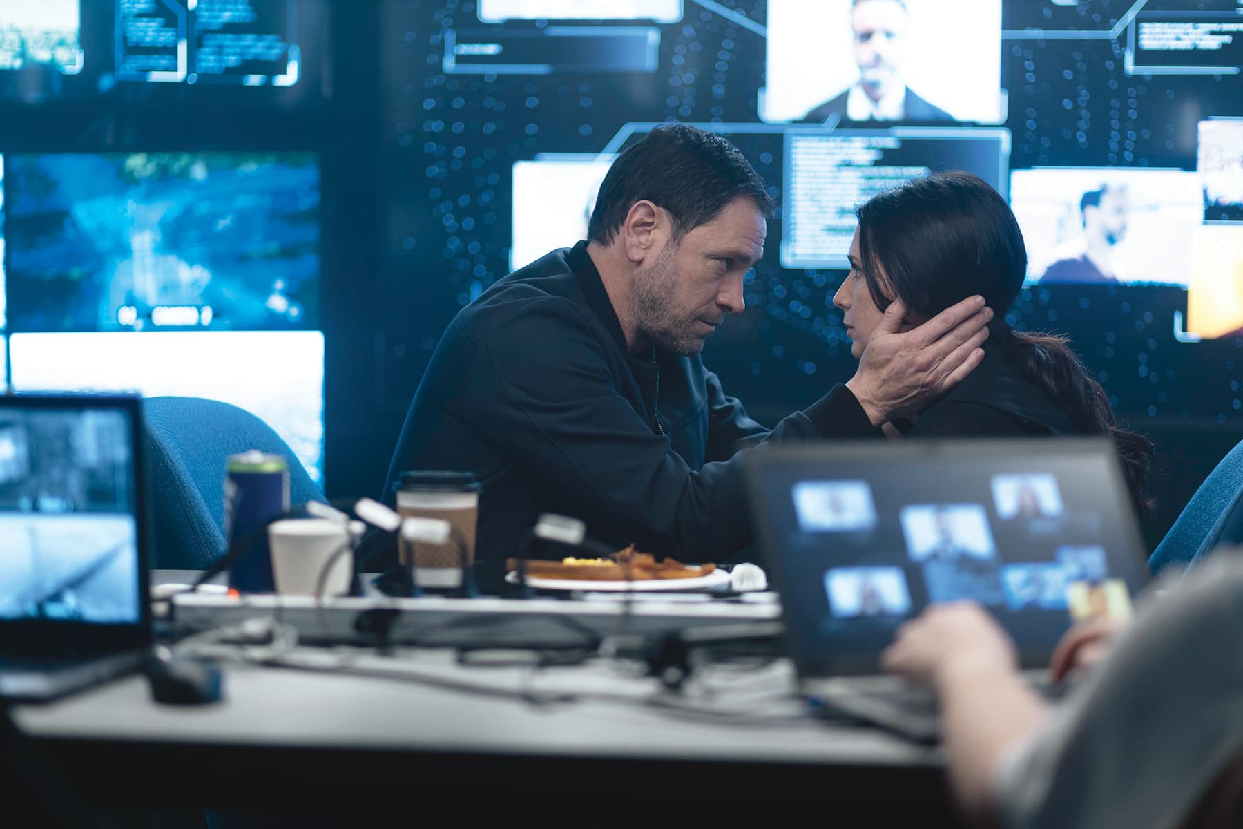 Découvrez quelques scoops sur la nouvelle série Classé Secret | 7 Jours