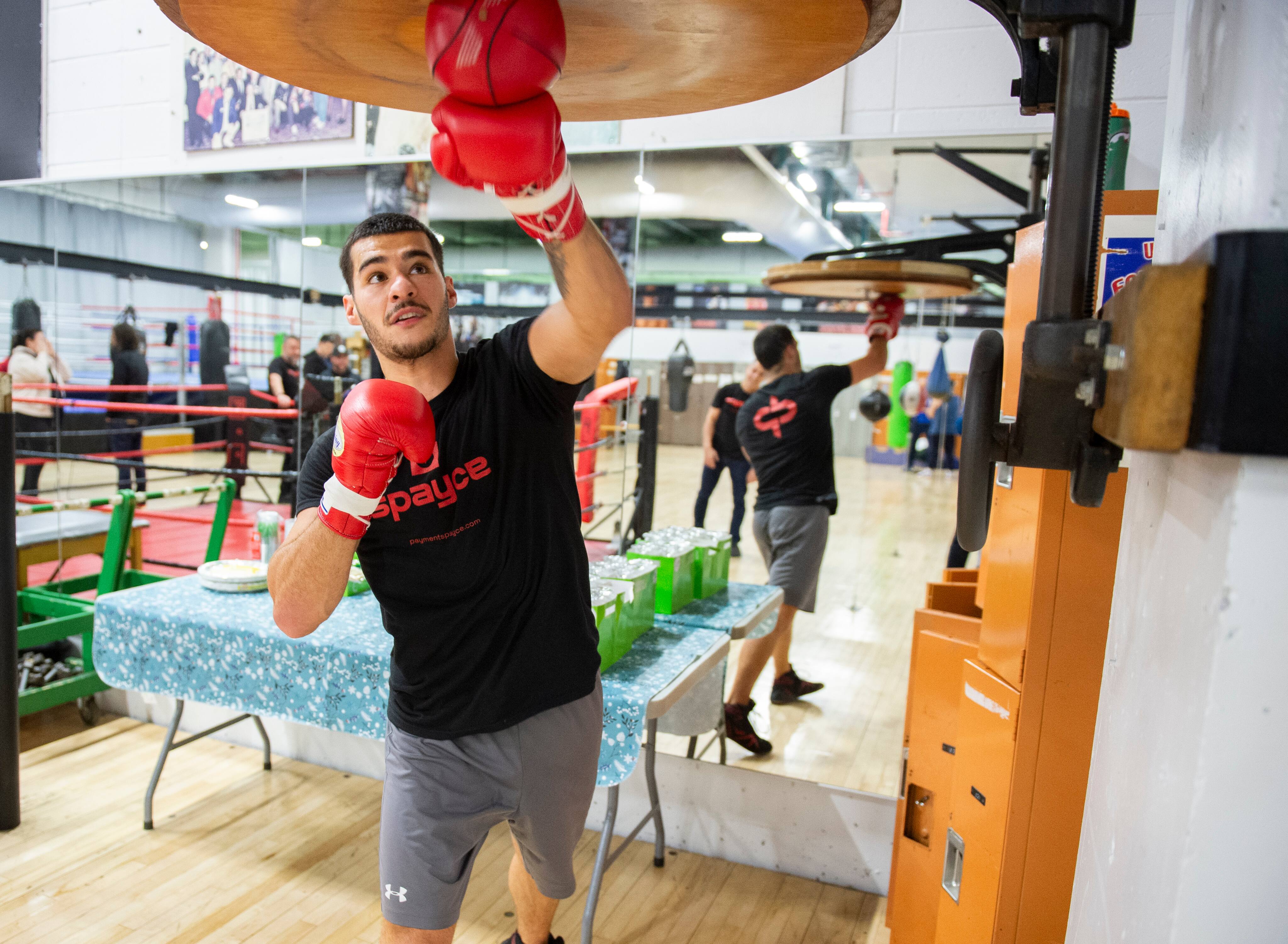 La Folle Année De Ce Boxeur Québécois Tva Sports