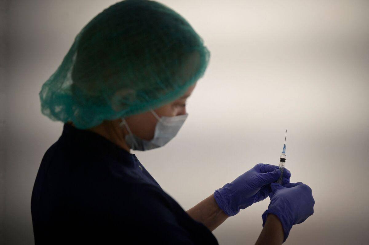 COVID-19: un record de vaccination au Québec | TVA Nouvelles