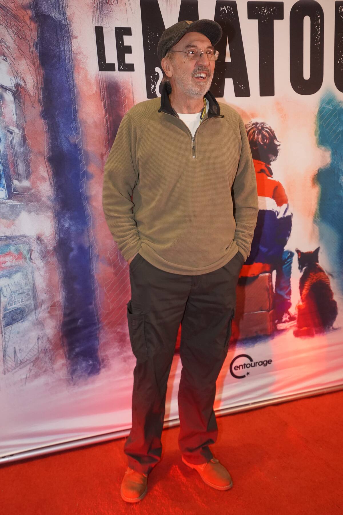 Toutes les vedettes sur le tapis rouge de la comédie musicale «Le Matou ...