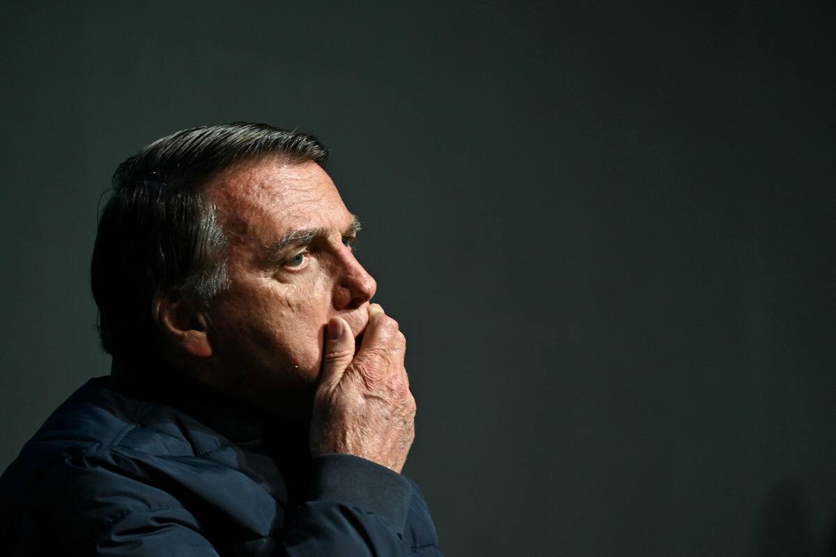 Brésil: l'avenir de Bolsonaro se joue devant la Cour suprême | TVA ...