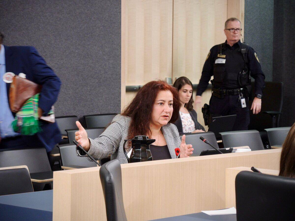 Prostitution juvénile: les grands événements et les hôtels montrés du ...