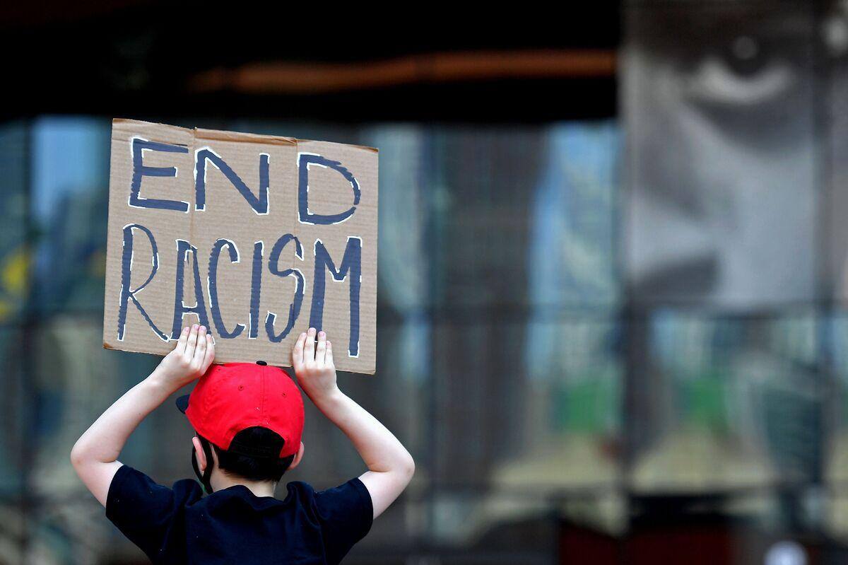 Le dictionnaire de référence américain va modifier sa définition de ...