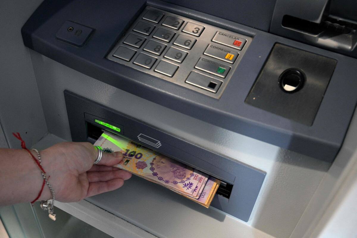 Le peso mexicain perd plus de 1 % après les annonces de Donald Trump ...