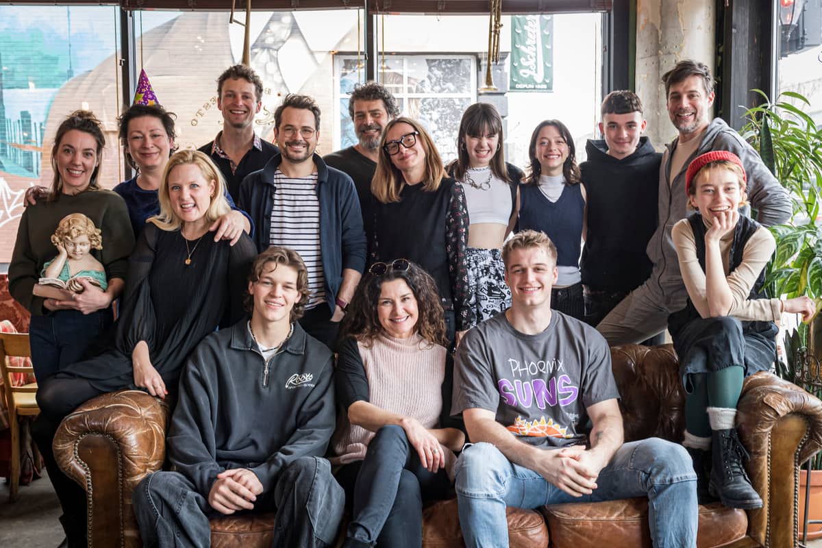 Des comédiens de «L’Échappée» réunis pour célébrer la grande finale ...