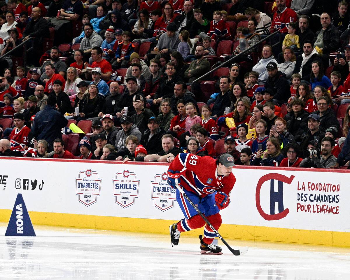 À VOIR: Harvey-Pinard fait mieux que McDavid! - TVA Sports