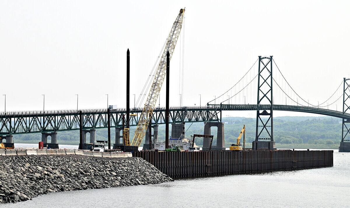 Le chantier du nouveau pont de l’Île-d’Orléans passe à la vitesse ...