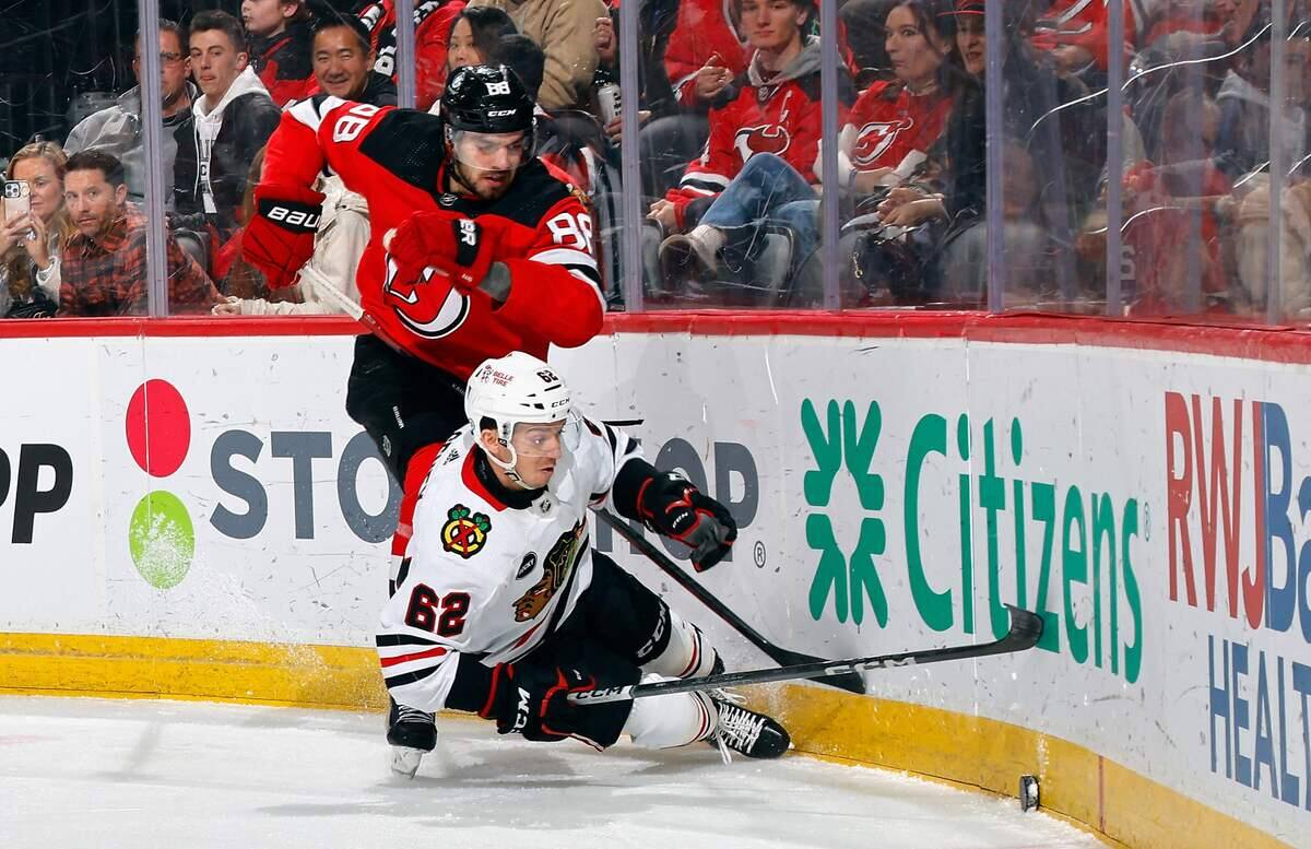 Les Blackhawks perdent le match et Connor Bedard | JDQ