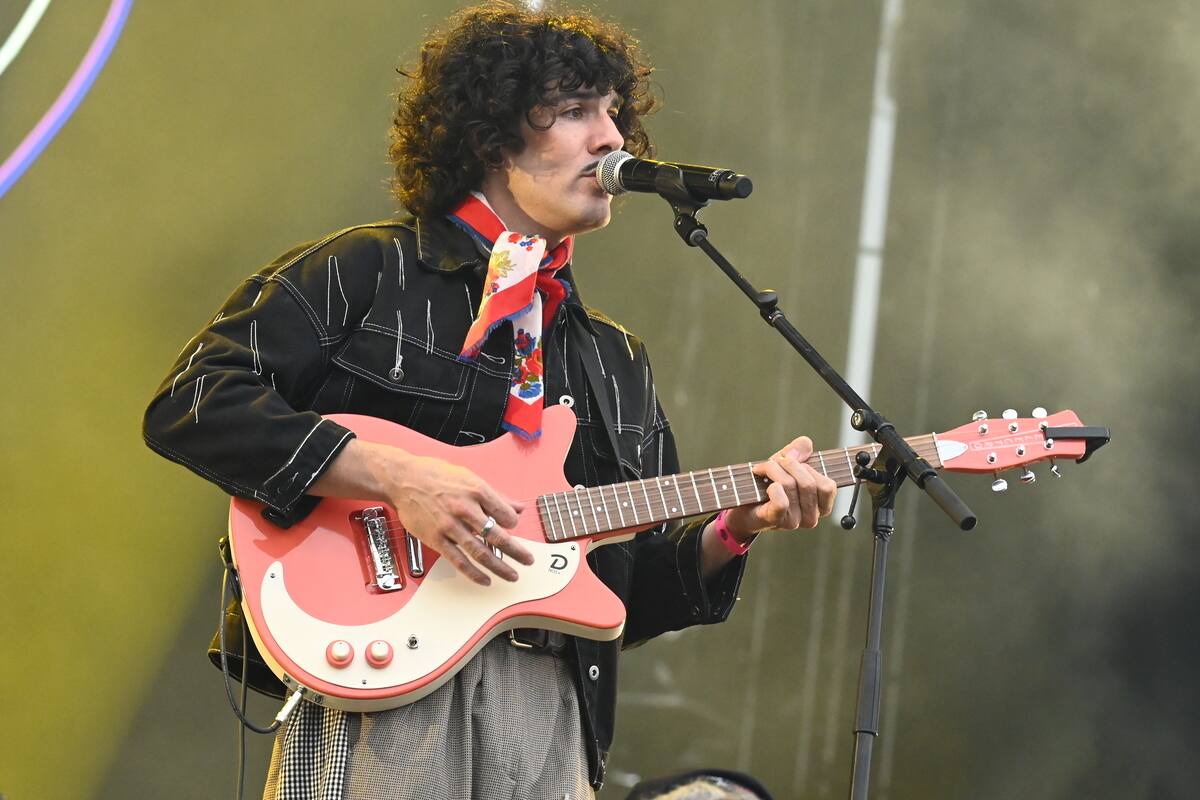 «Le FEQ pour moi, c’est iconique»: dans sa ville, Julyan chante devant ...