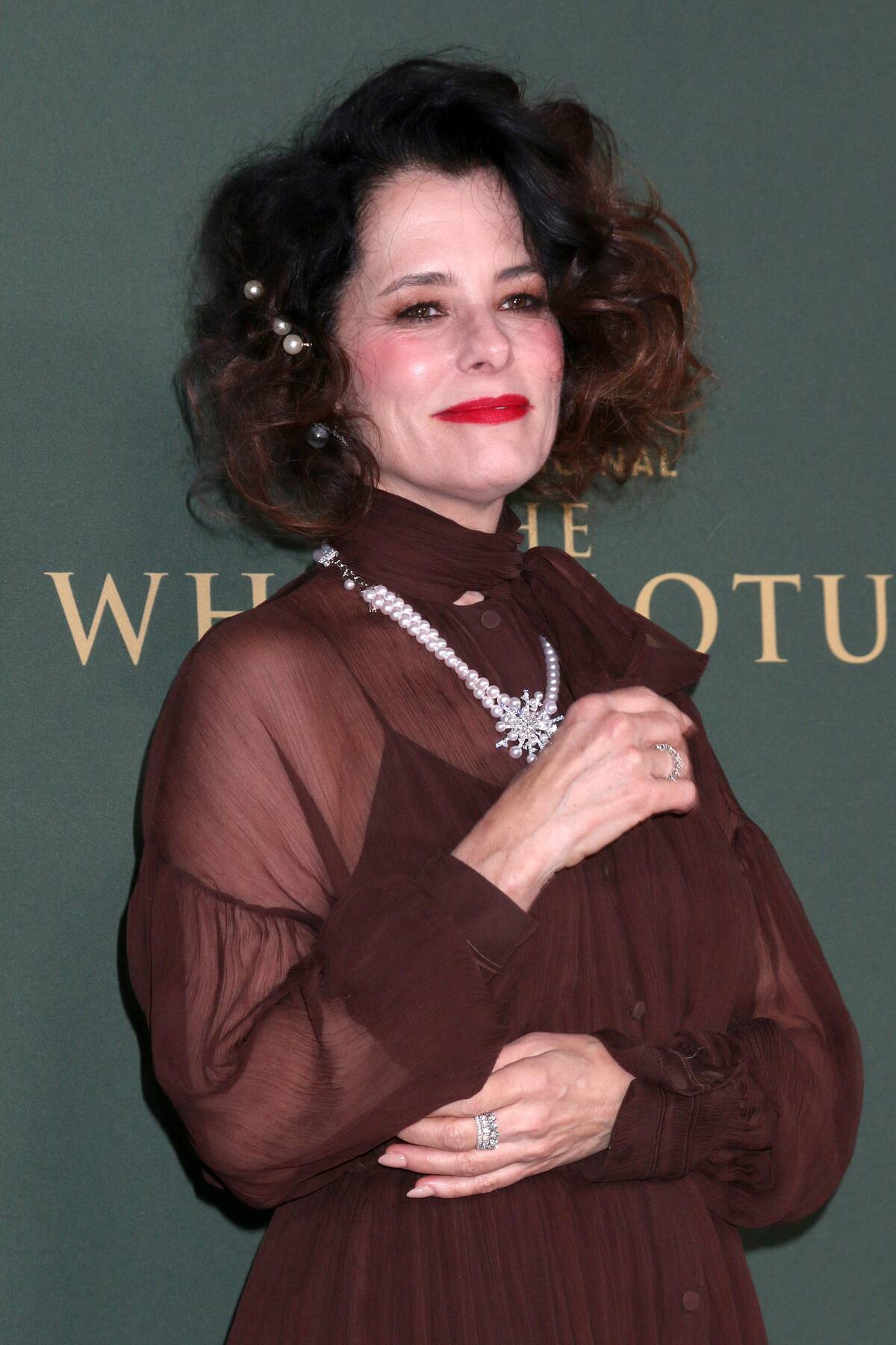 L’actrice québécoise Charlotte Le Bon brille sur le tapis rouge de la ...