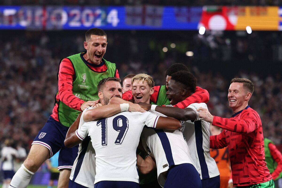 Watkins délivre l’Angleterre | Le Journal de Québec