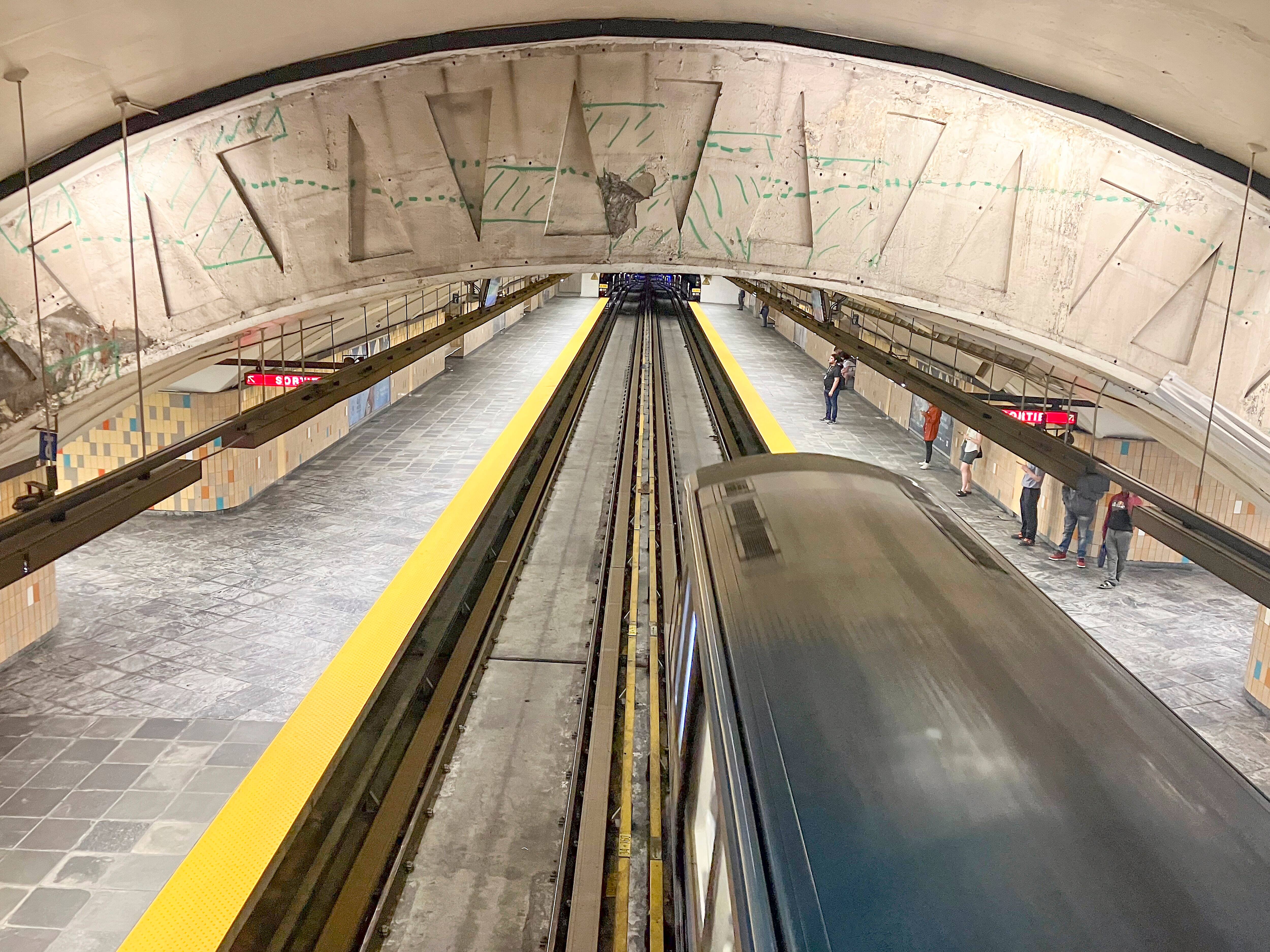 Montréal est en train de perdre son métro | JDM