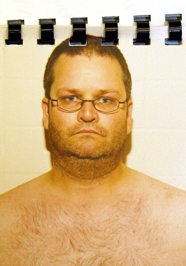 22 ans plus tard, des proches affrontent le meurtrier d’une mère pour ...