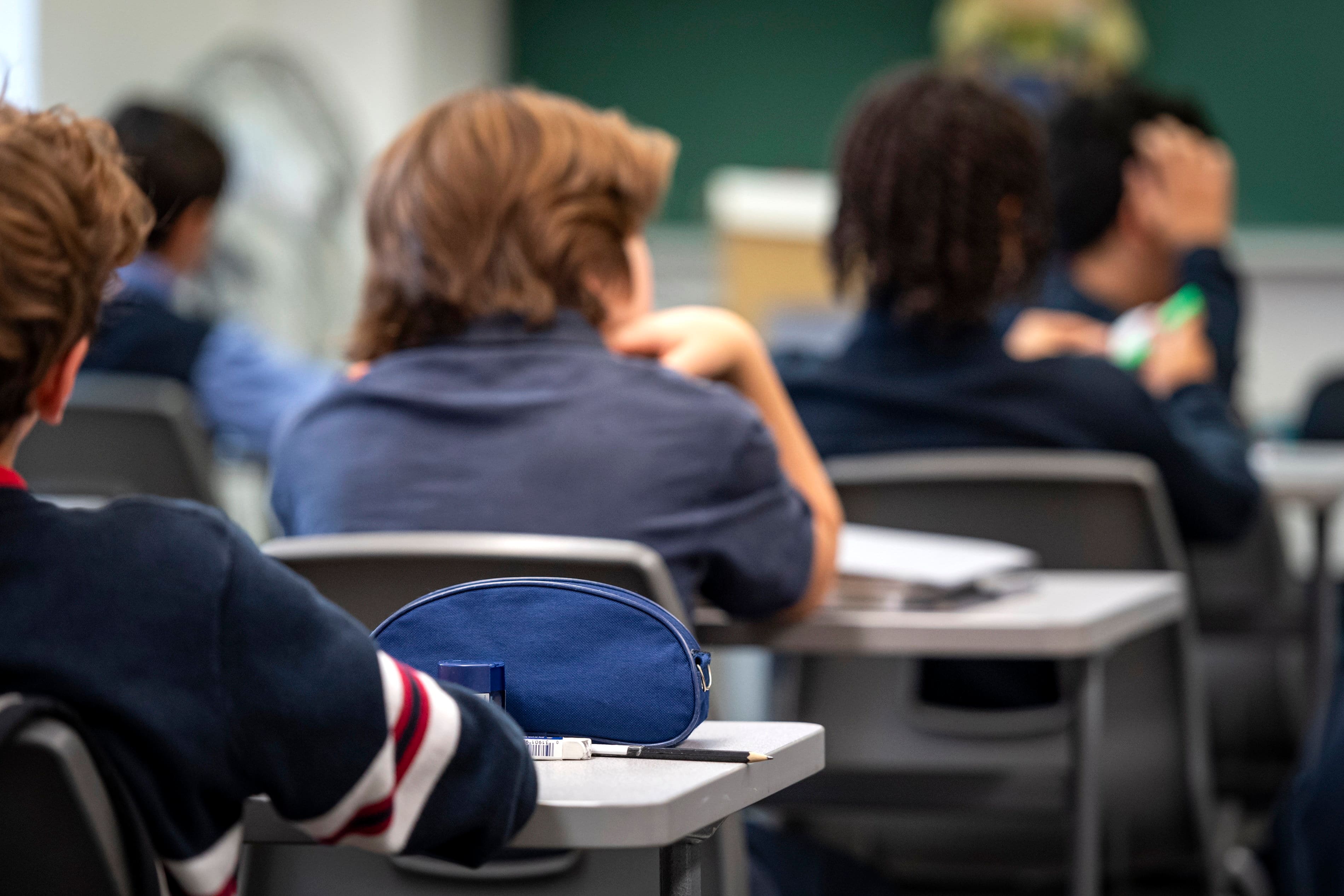 Stressé par les examens: voici les signes à identifier chez votre ...