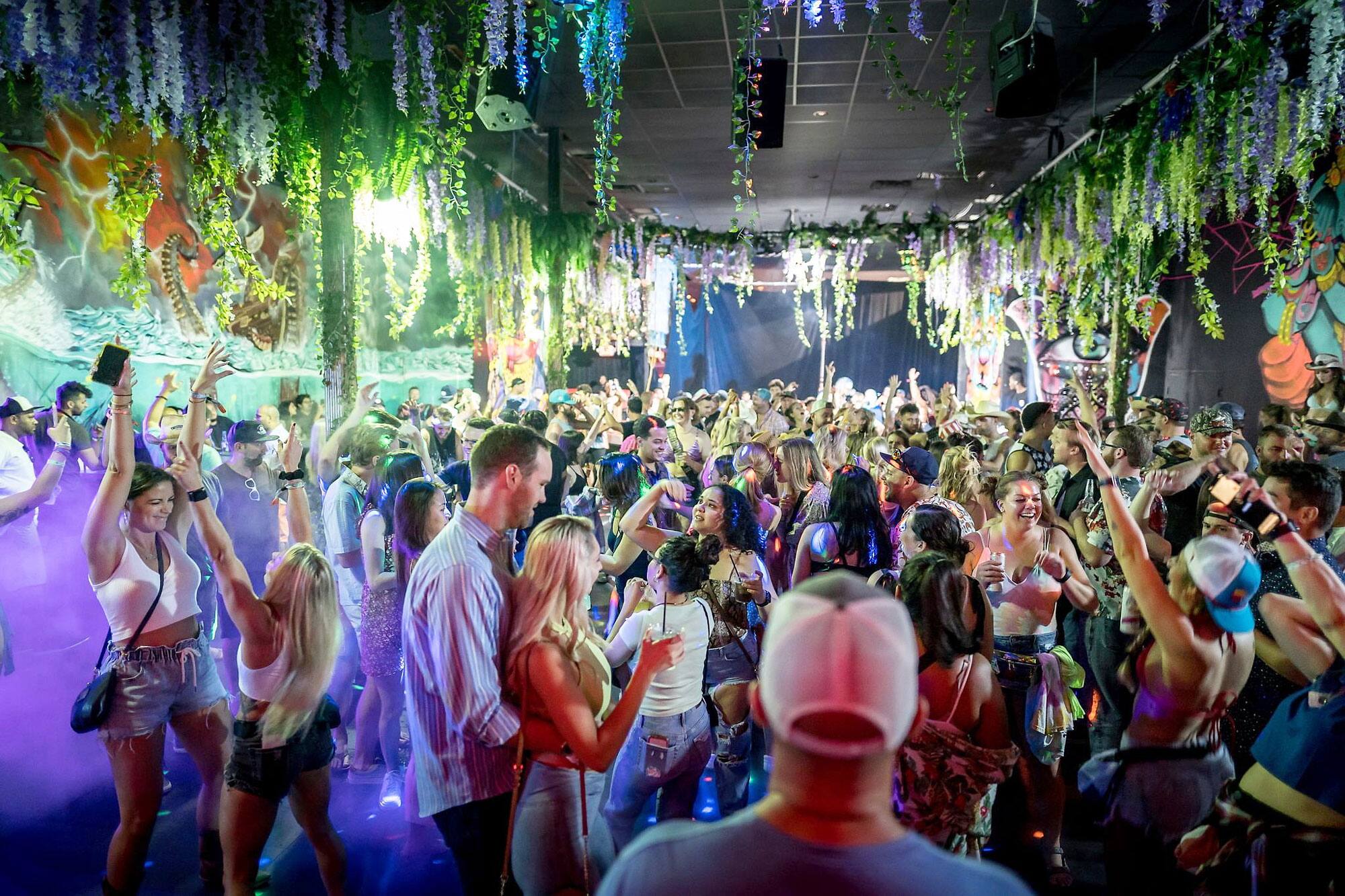 Tout ce que vous voulez savoir sur la folie du «spring break» sur les ...