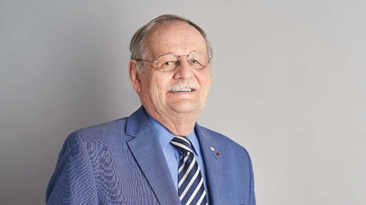 Le chercheur montréalais Michel Chrétien lauréat du Prix Armand ...