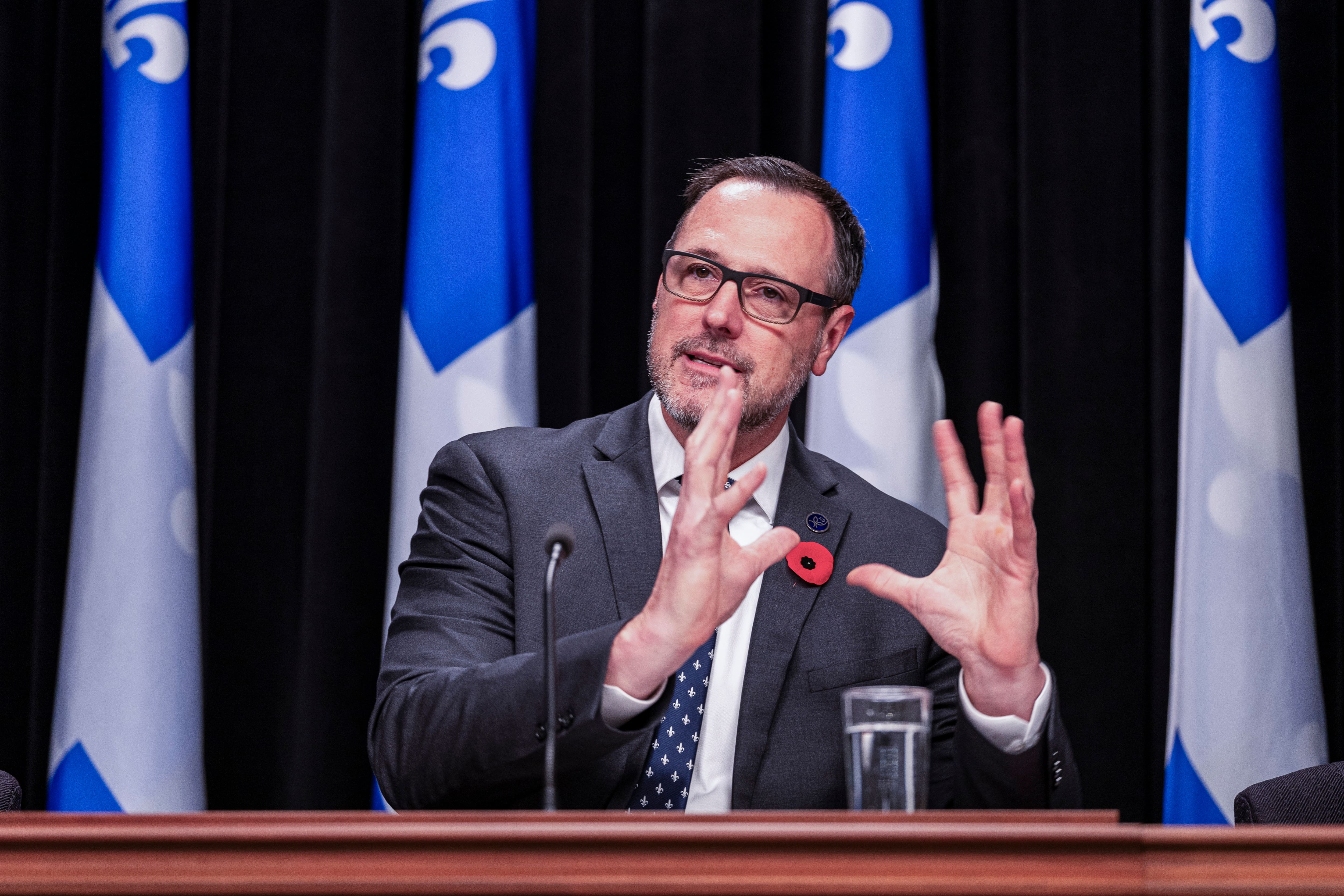 Immigration temporaire: Roberge renvoie la balle à Ottawa | JDQ
