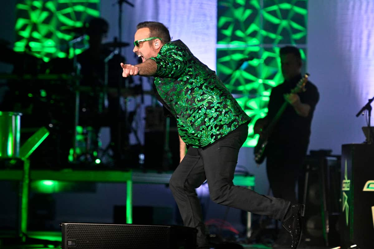 «Piano Man 3»: le retour de Christian Marc Gendron dans les pianos-bars ...