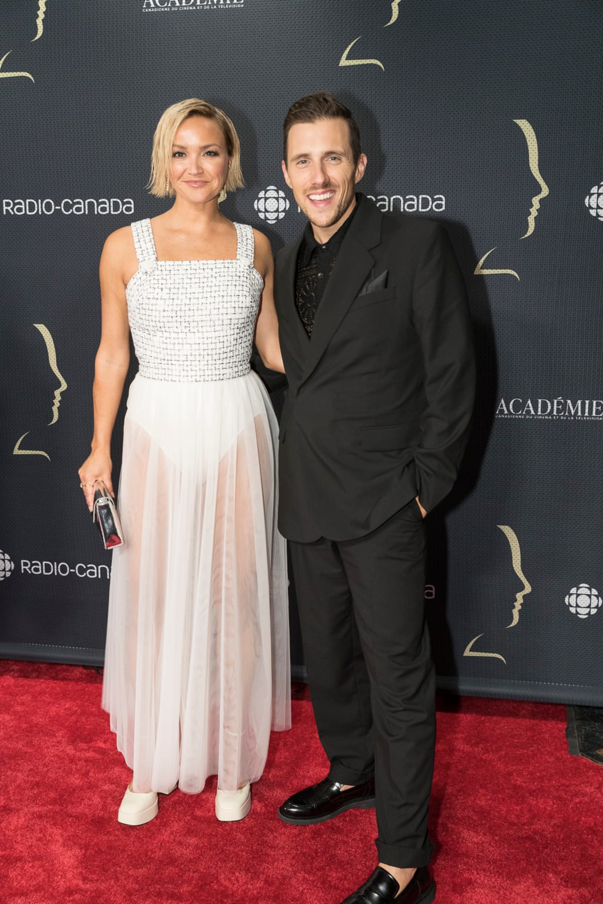 Les plus beaux looks du tapis rouge du Gala des prix Gémeaux | 7 Jours