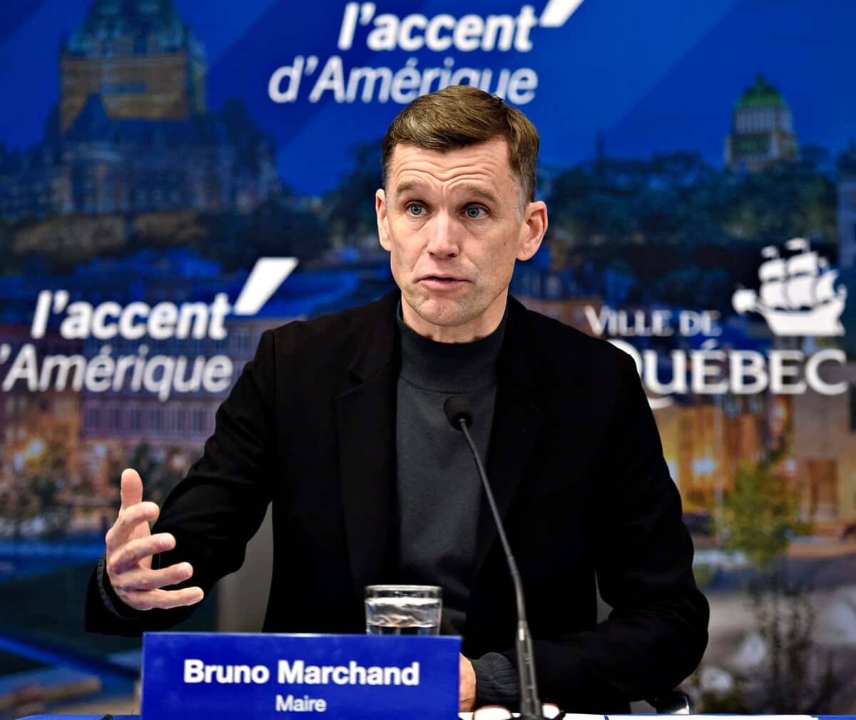 Marchand à Vancouver pour un voyage éclair | TVA Nouvelles
