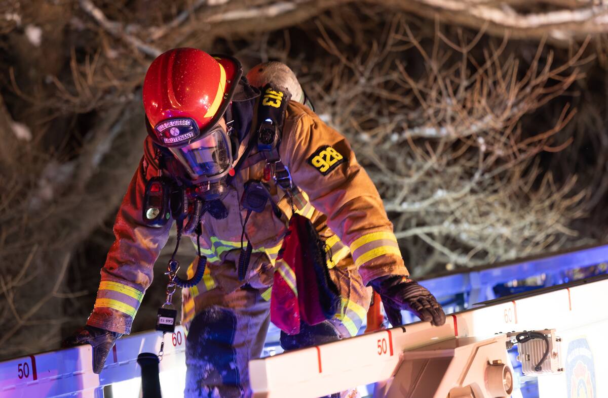 [EN IMAGES] Un incendie à Québec cause d’importants dommages | JDQ