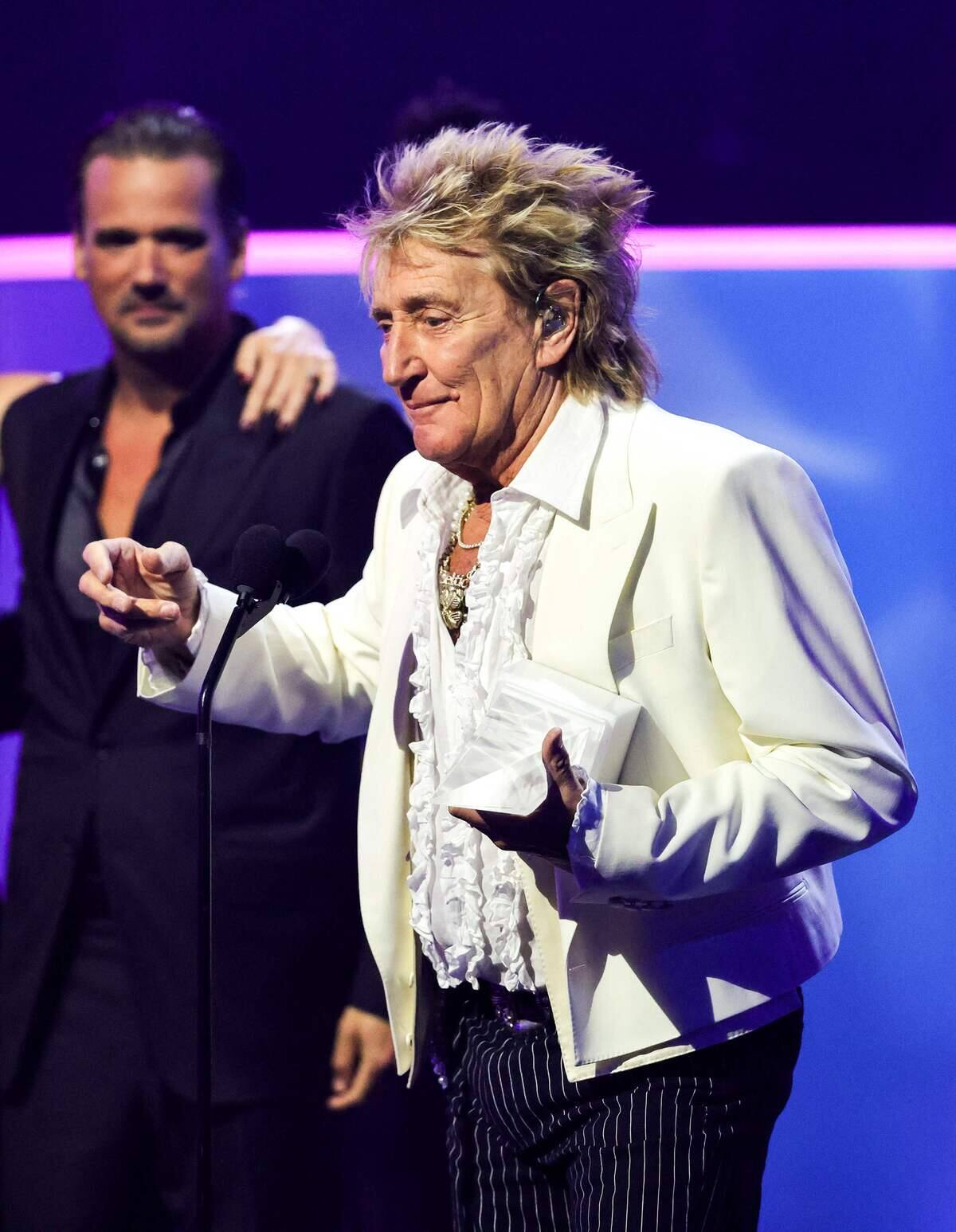 Ému, Rod Stewart, 80 ans, reçoit un prix pour l’ensemble de sa carrière ...