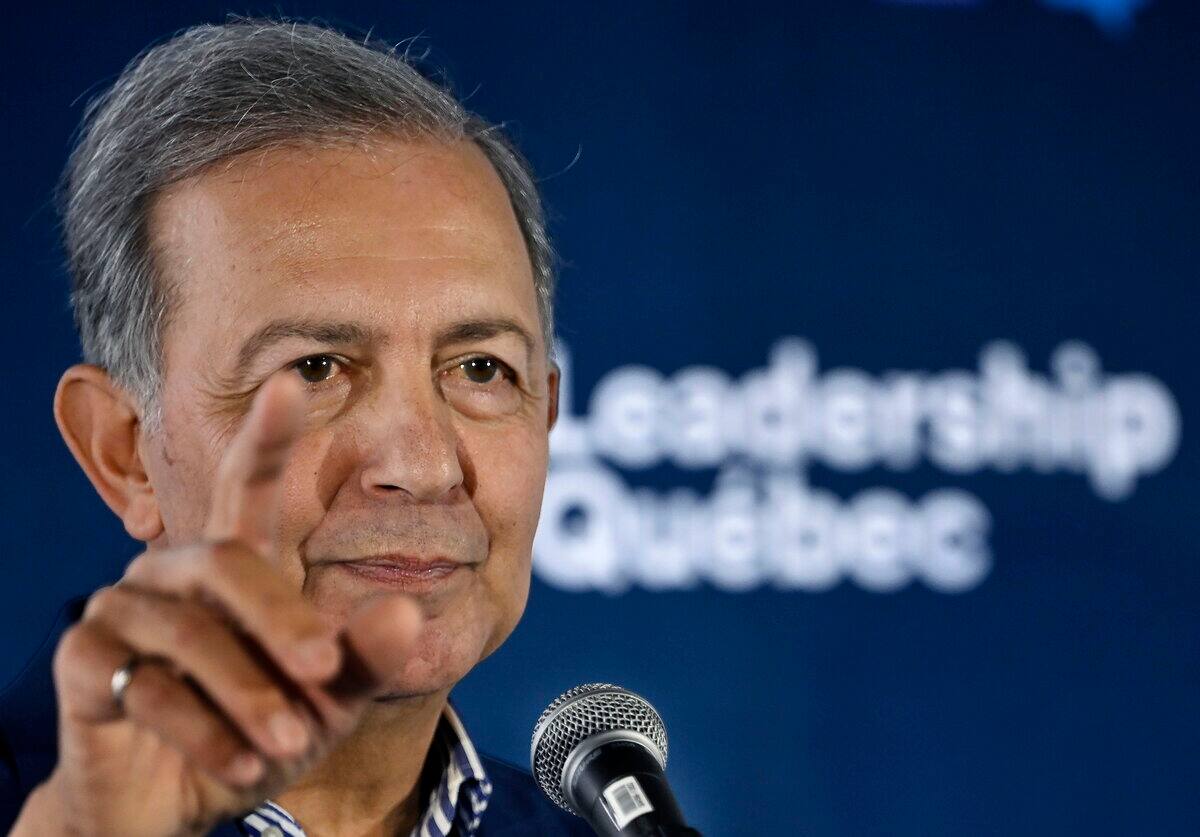 Les pouvoirs magiques de Sam Hamad | Le Journal de Québec