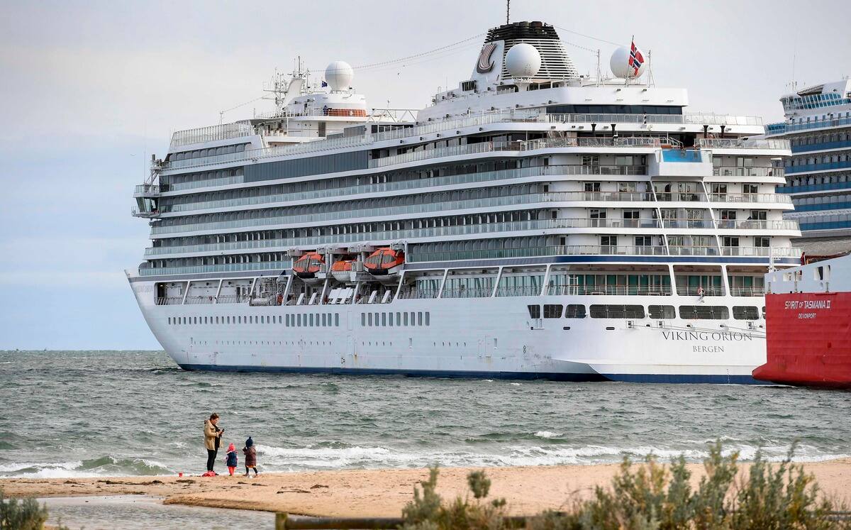 Australie: un bateau de croisière bloqué en mer à cause d'une ...