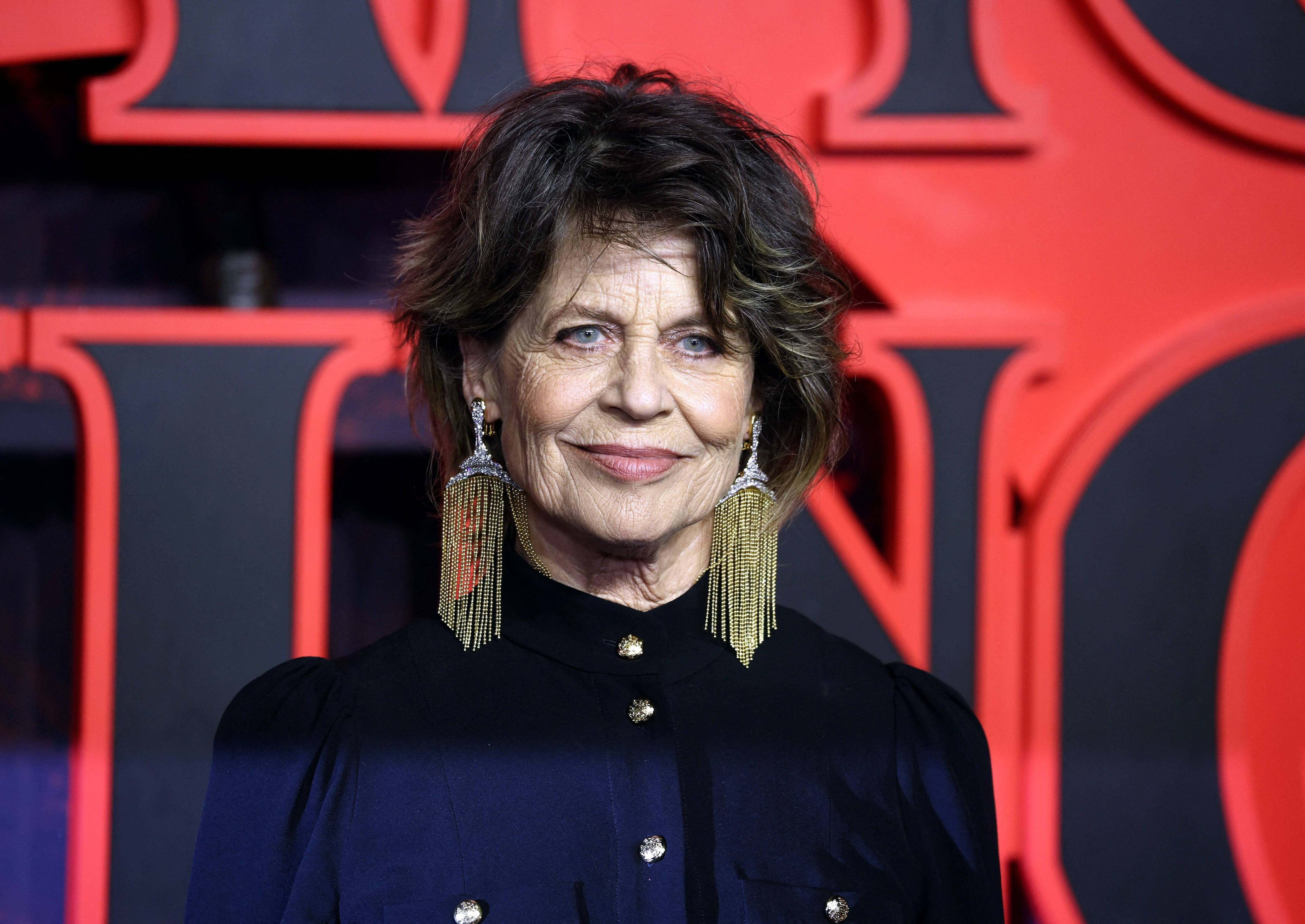 Linda Hamilton partage un lien spécial avec son nouveau rôle dans «Dark ...