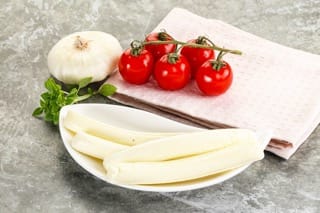 Les fromages en portions individuelles au banc d’essai | JDM