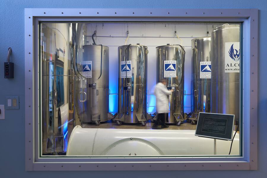 «C’est 80 000$ US pour cryogéniser la tête et 220 00$ US pour le corps ...