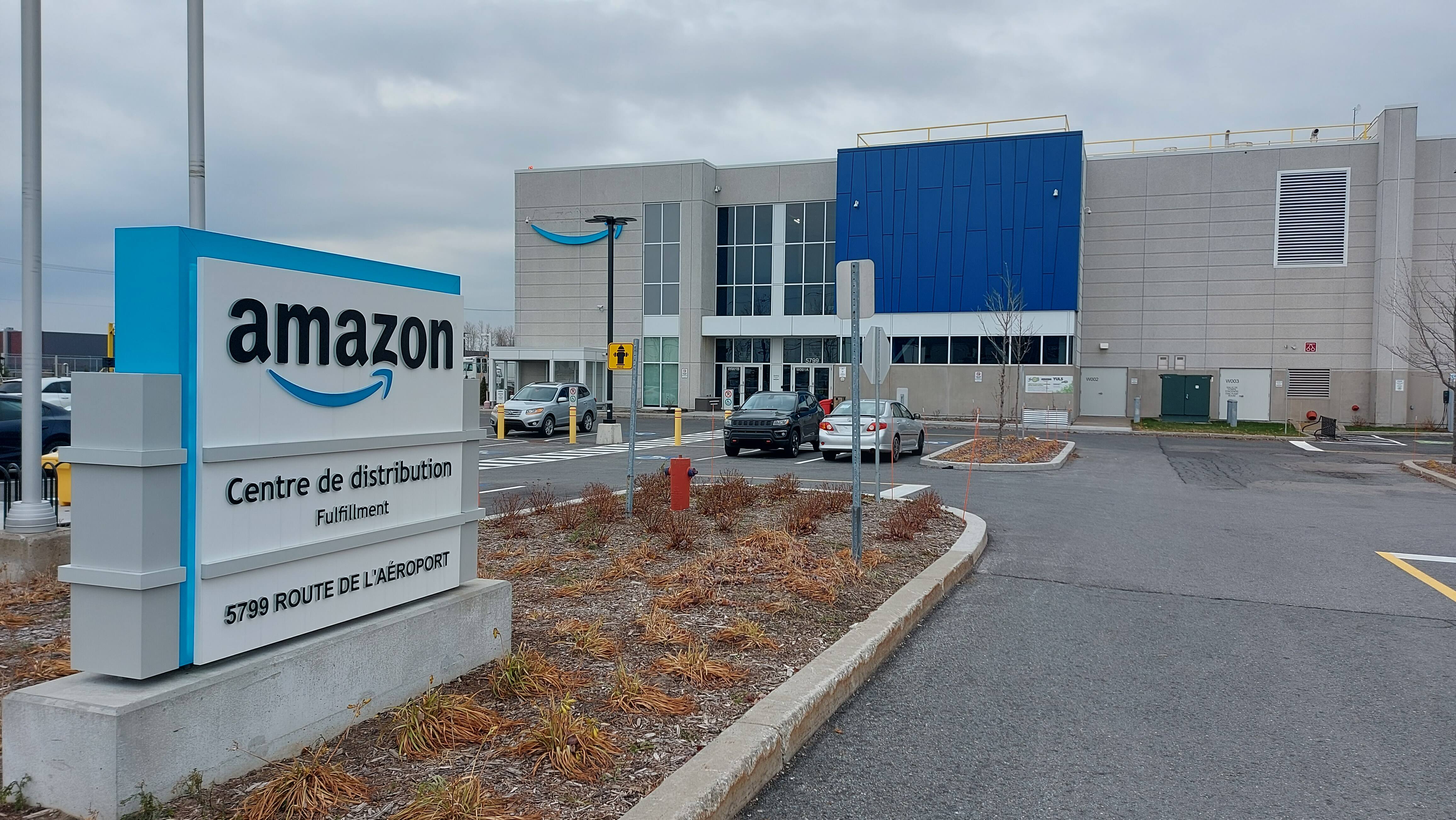 Entrepôts d’Amazon et de Dollarama: de la main-d’œuvre «jetable ...