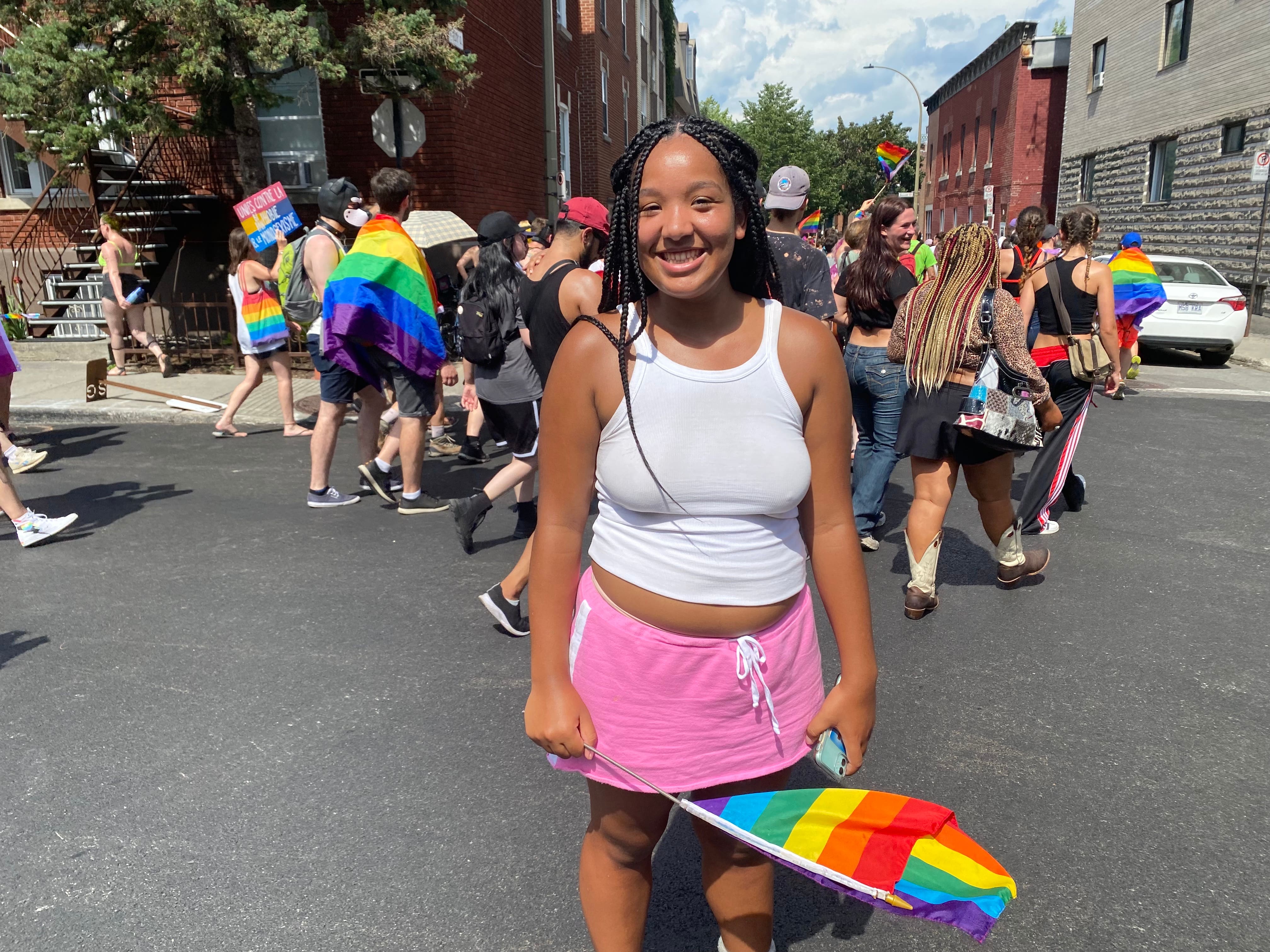 Défilé spontané de la Fierté: «c’est les gens qui marchent, ce ne sont ...