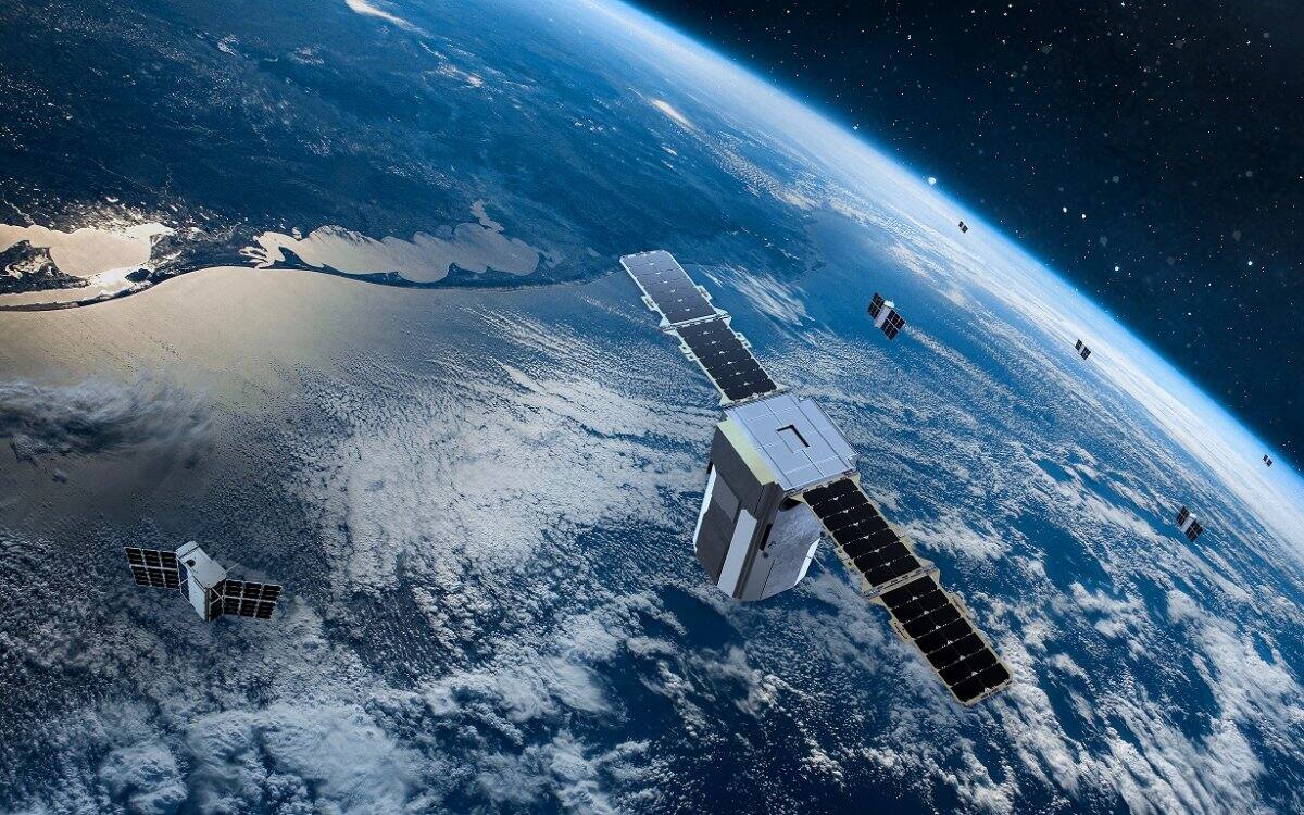 Québec réinvestit plus de 6,6M$ dans la firme de satellites d’un ...