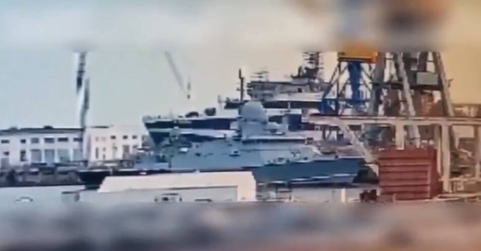 Ukraine Destroys Russian Ship Askold at Kerch Shipyard: Latest Updates ...