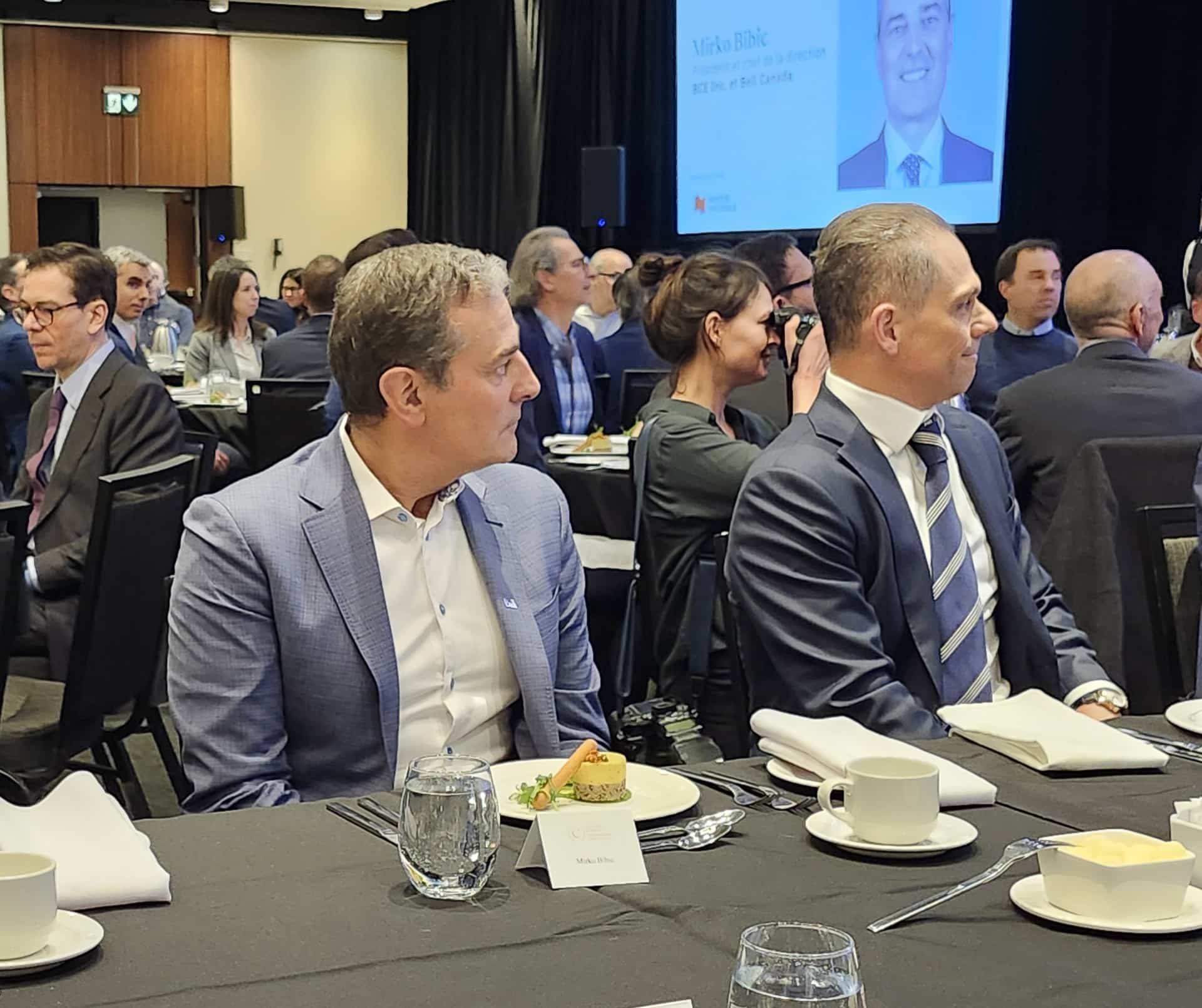 Intelligence artificielle: le PDG de Bell interpelle les patrons du ...