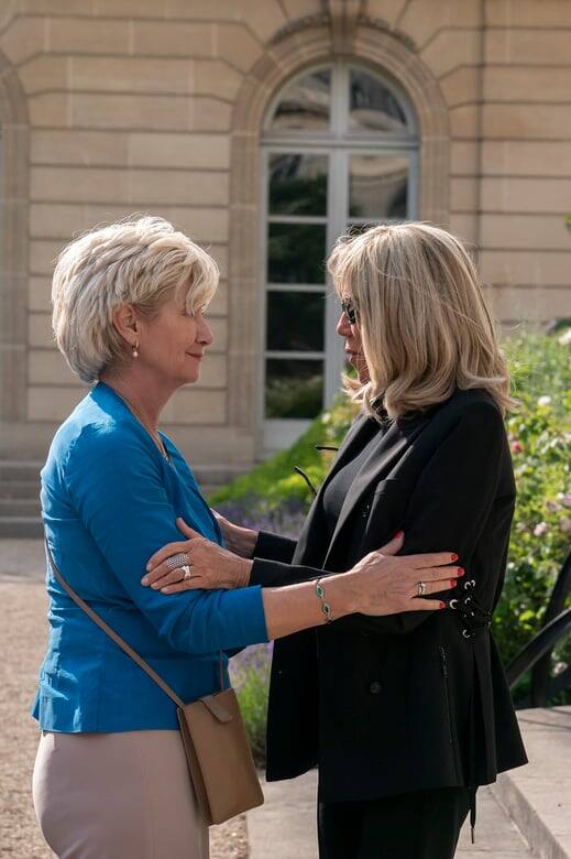 Rencontre en catimini à l’Élysée avec les Macron pour la femme de ...
