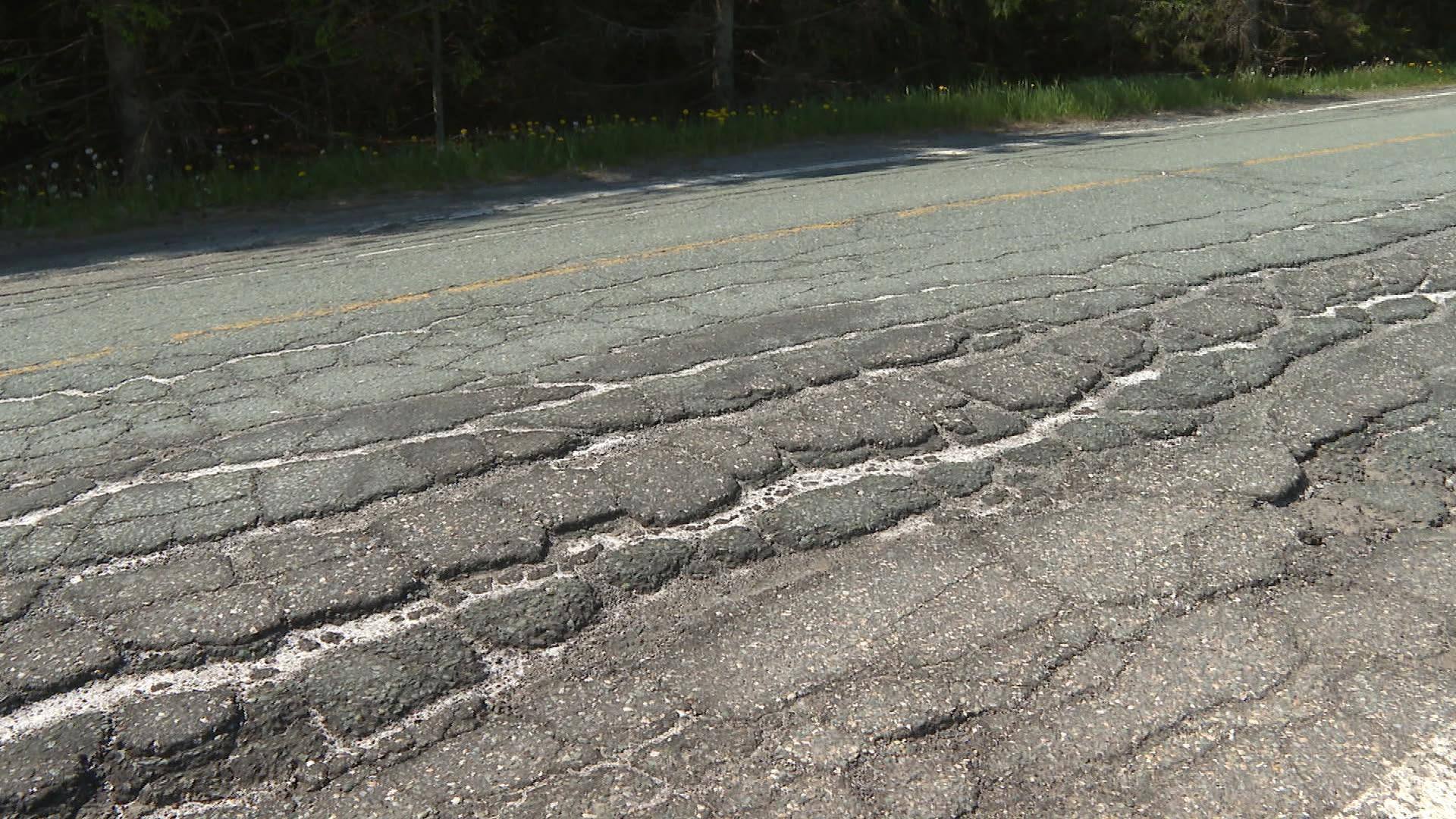 Les pires routes du Québec : Sherbrooke manque d’amour | TVA Nouvelles