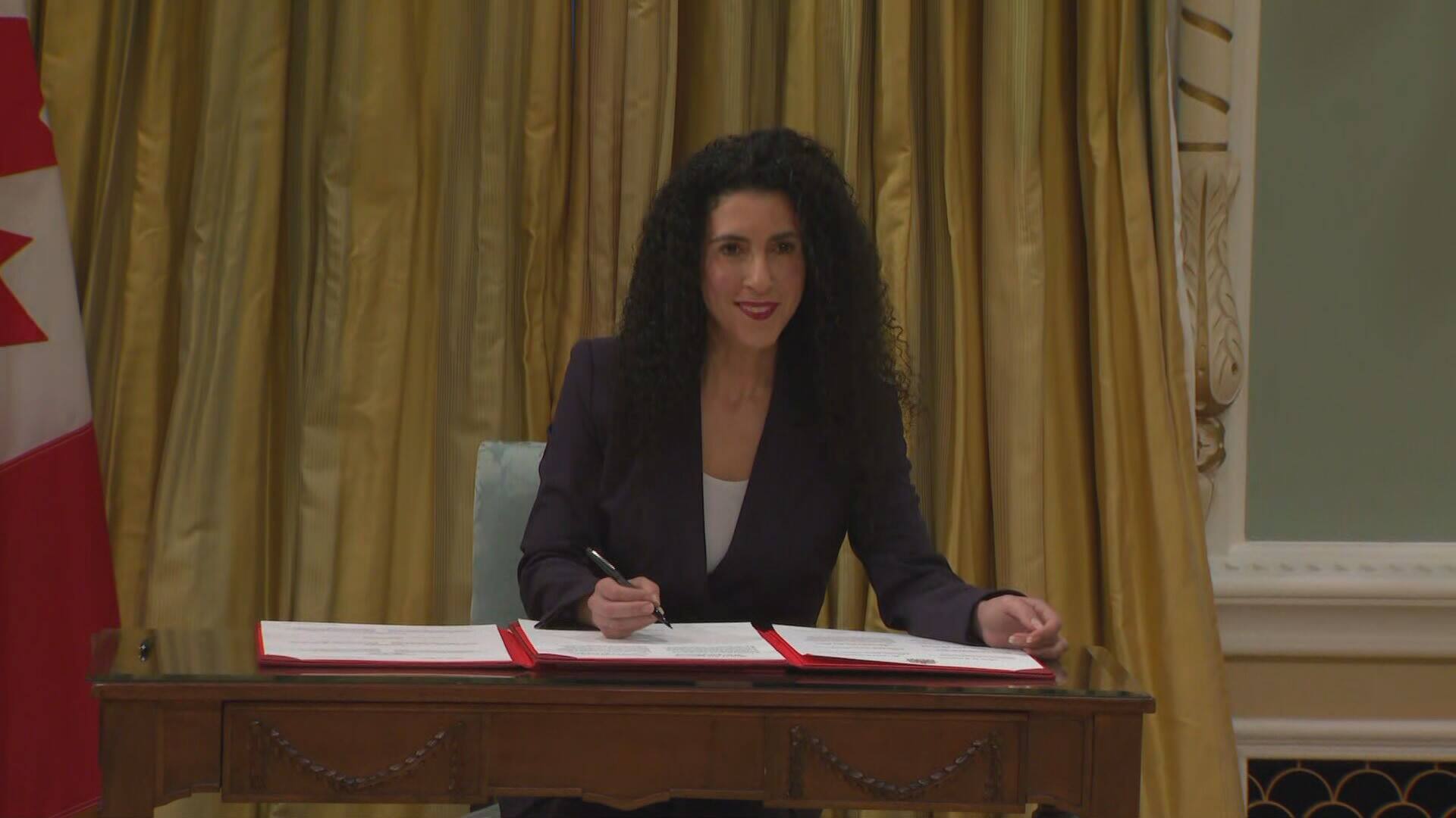 La députée d'Outremont Rachel Bendayan nommée ministre des Langues ...