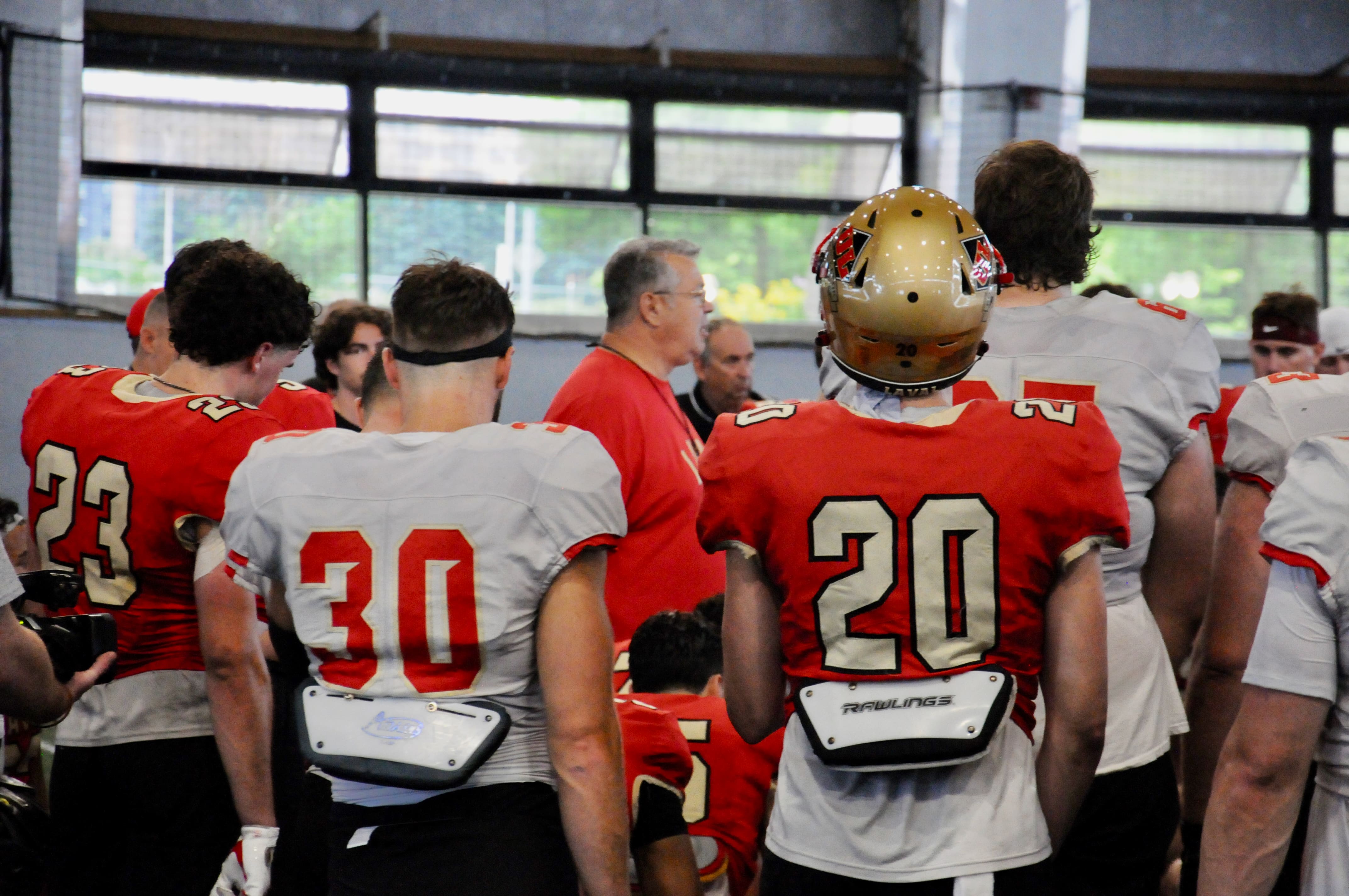 Jour de rentrée pour le Rouge et Or | 24 heures