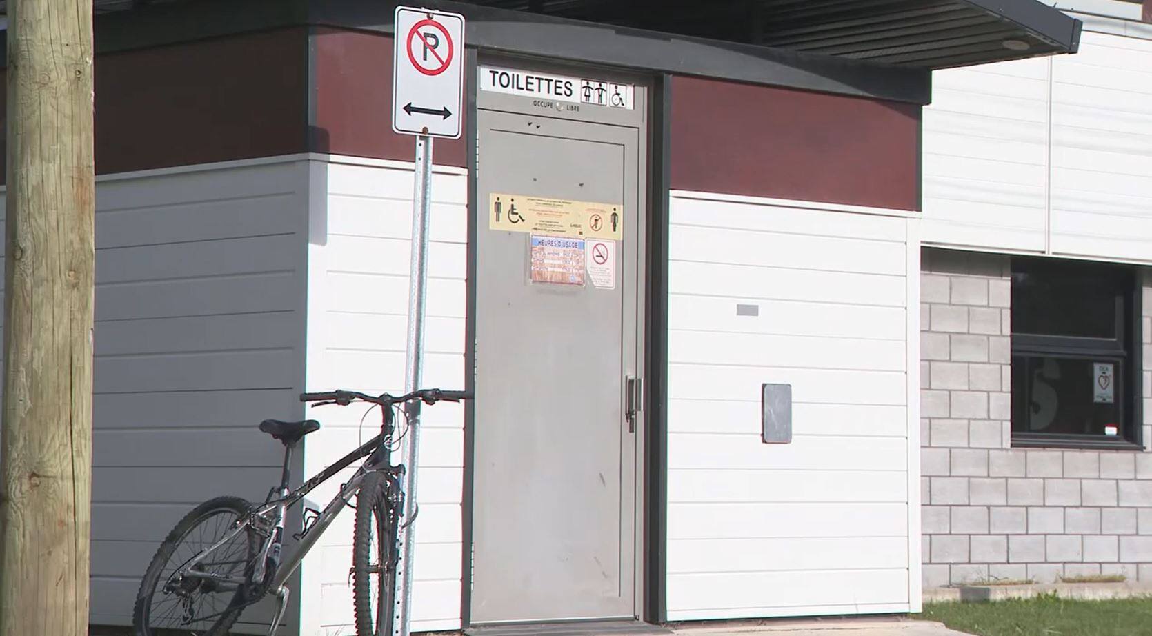 Saguenay: des toilettes à l'avant-garde, mais inutilisables | JDM