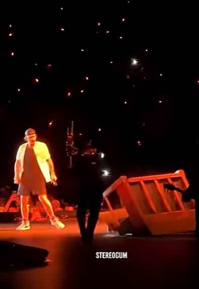 EN VIDÉO | Morgan Wallen renverse un piano en plein concert à cause de ...