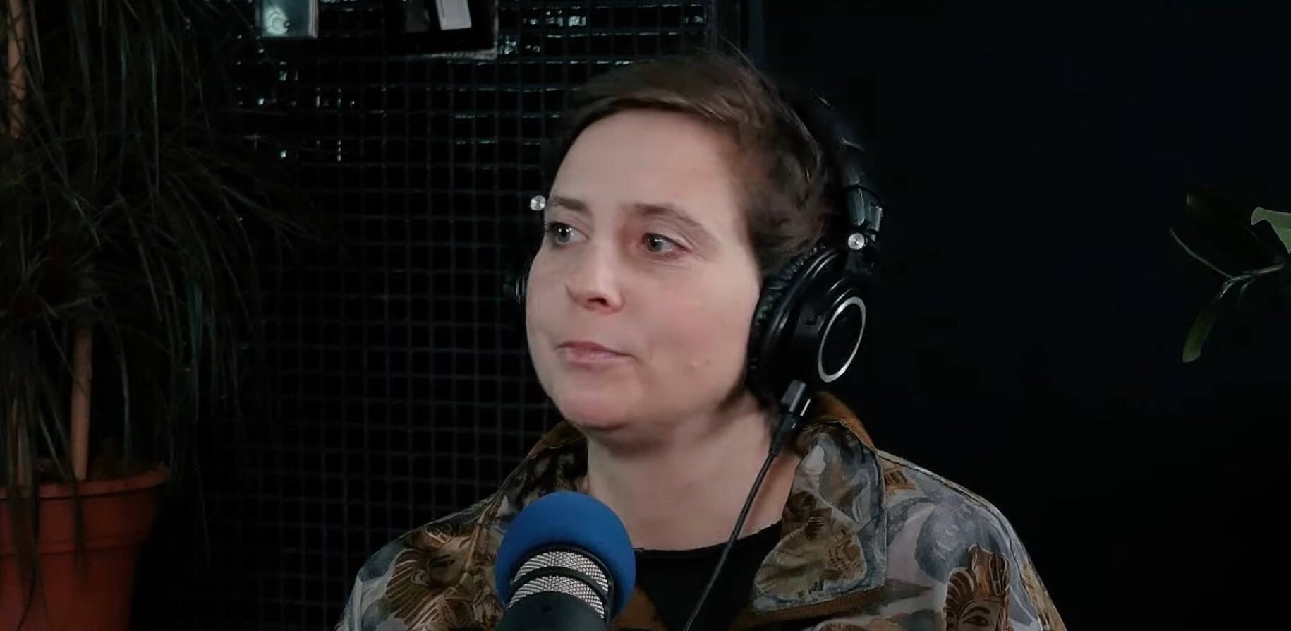 Eve Landry brise les tabous en abordant des sujets très personnels dans ...