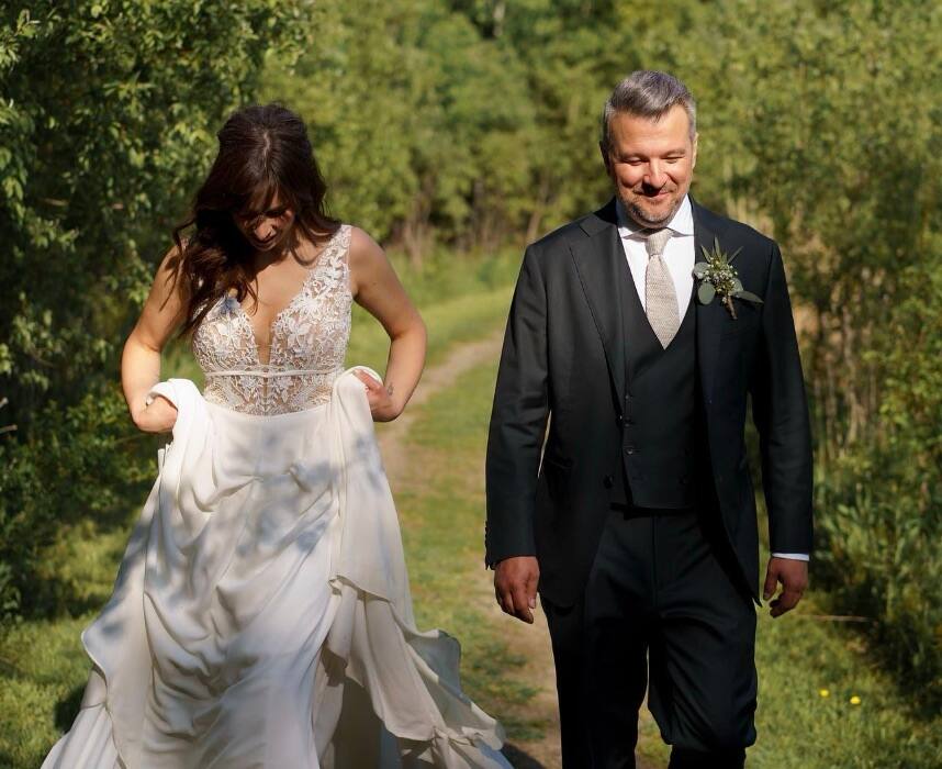 Émilie Janvier souligne deux ans de mariage avec Jean-Benoit Lasanté ...